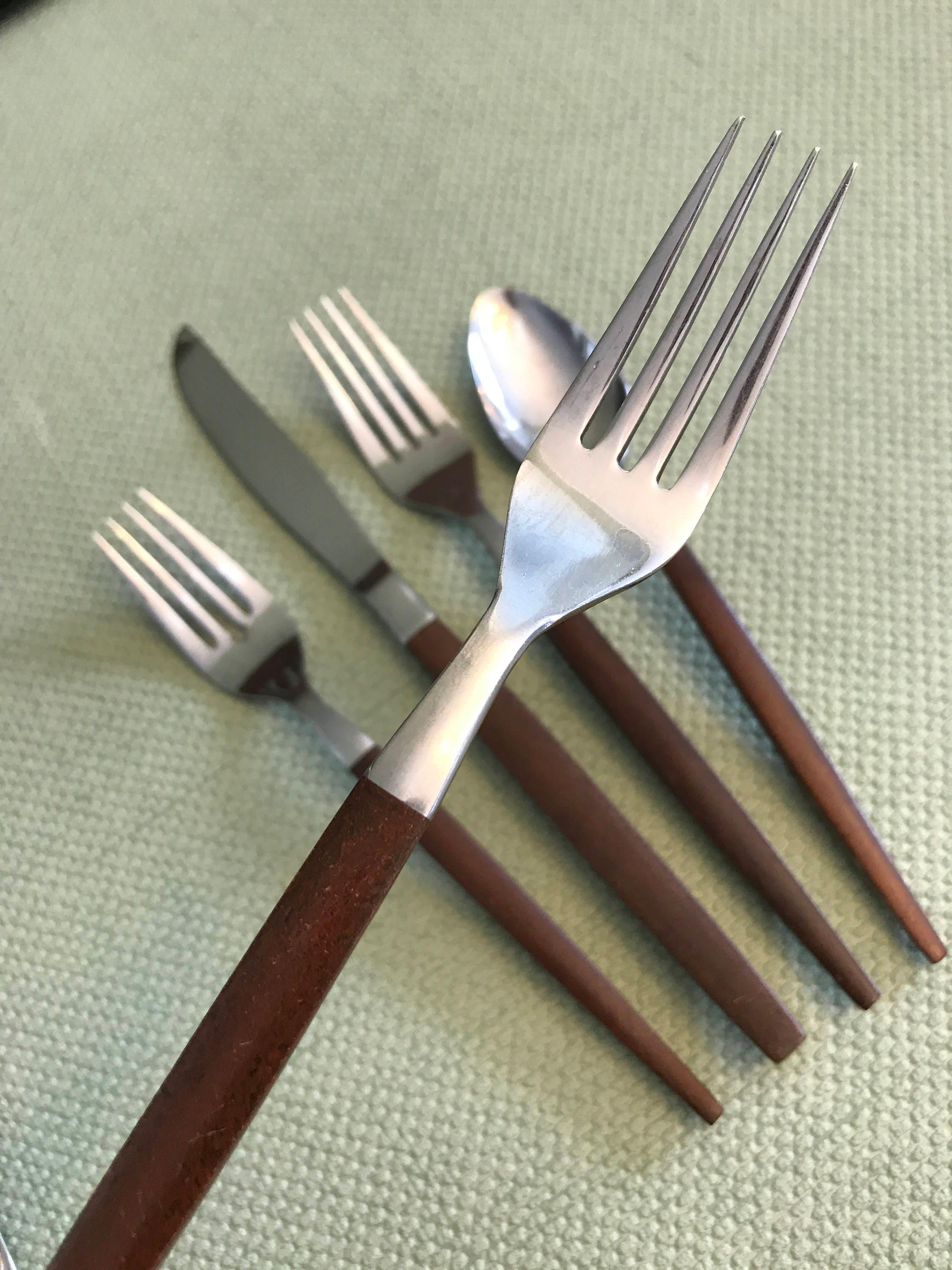 Ekco Eterna Canoe Muffin Flatware, Danish Modern stainless flatware ...