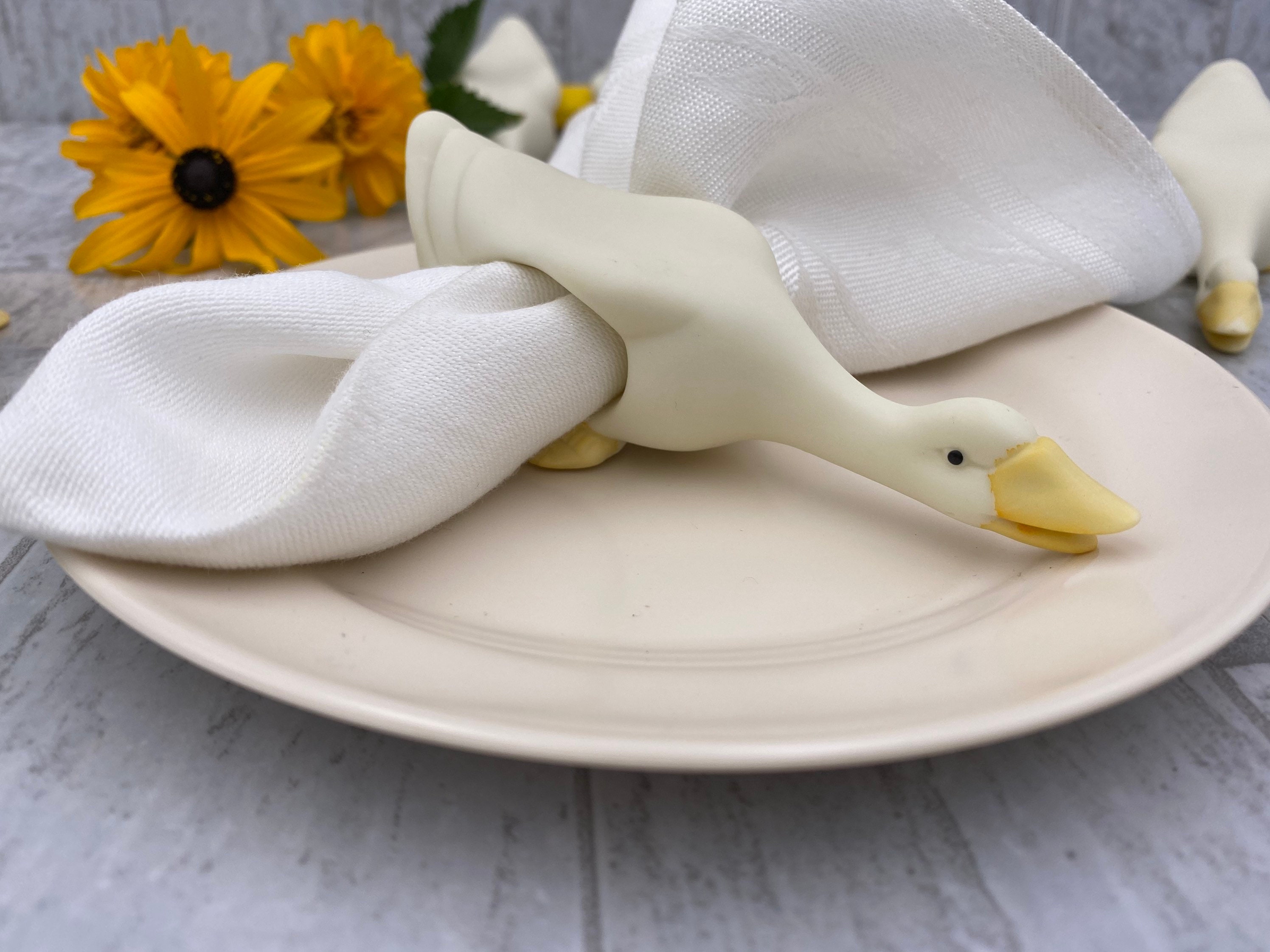 Country Duck Napkin Rings, Set of 8, Vintage Tableware