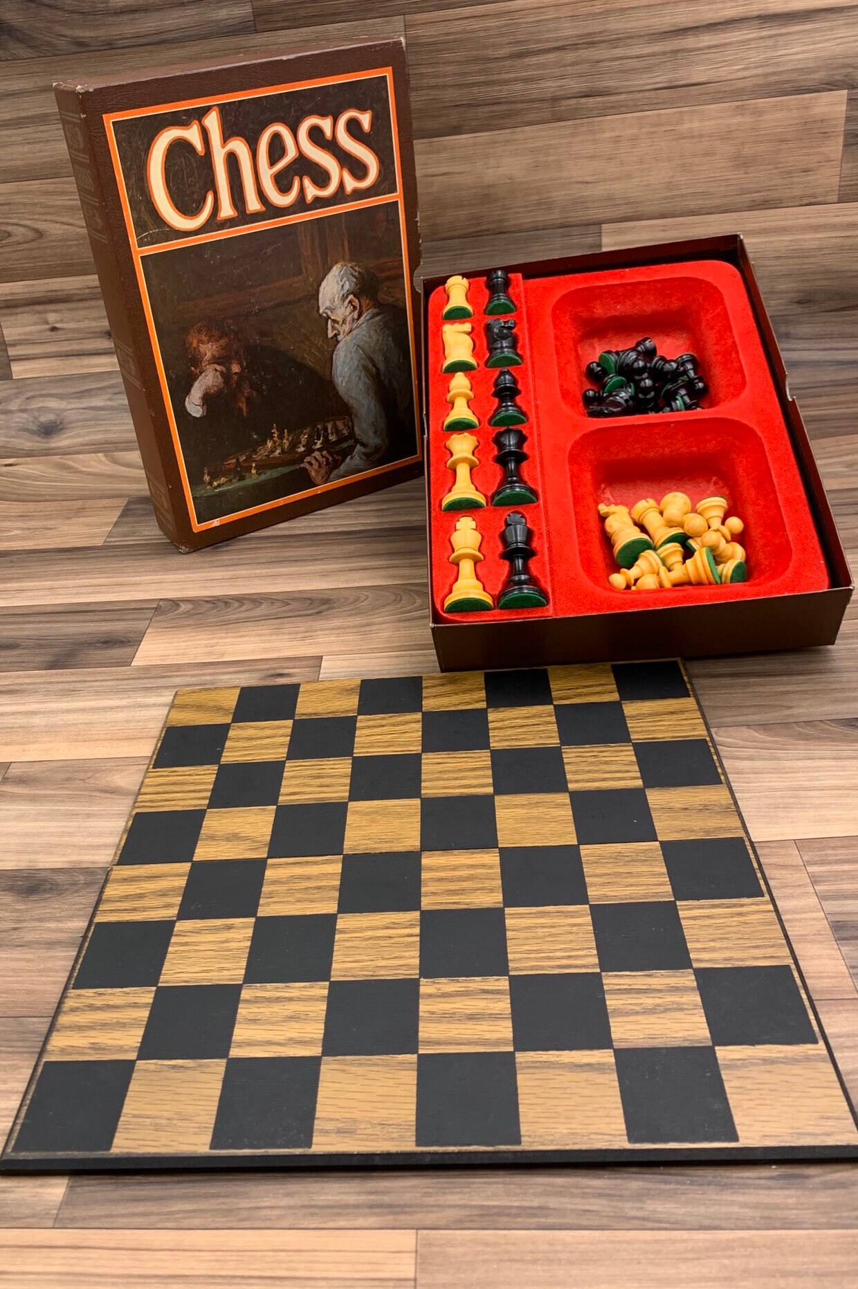 Vintage Wood Chess Set Staunton Chess 3M Bookshelf Classic Collectors ...