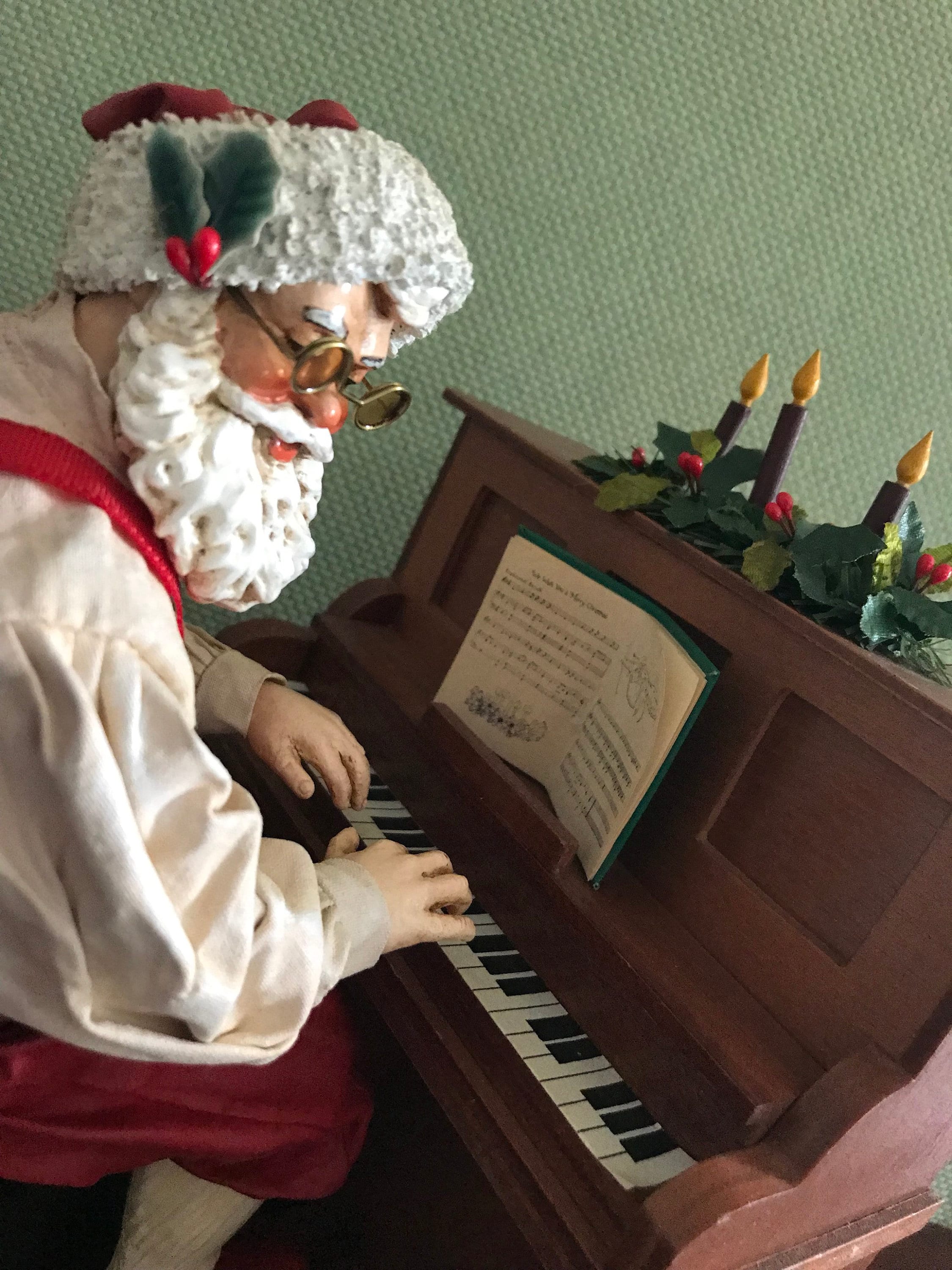 RESERVED FOR ASHLEY Clothtique Santa playing the piano music box ...