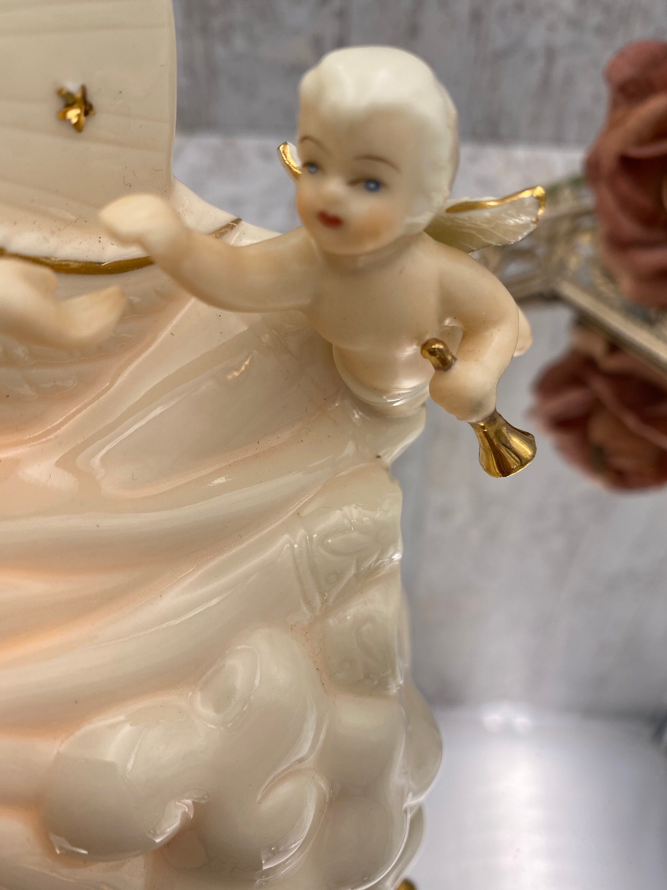 Vintage Angel Cherub Nightlight, Dresser lamp accent Light, Victorian ...