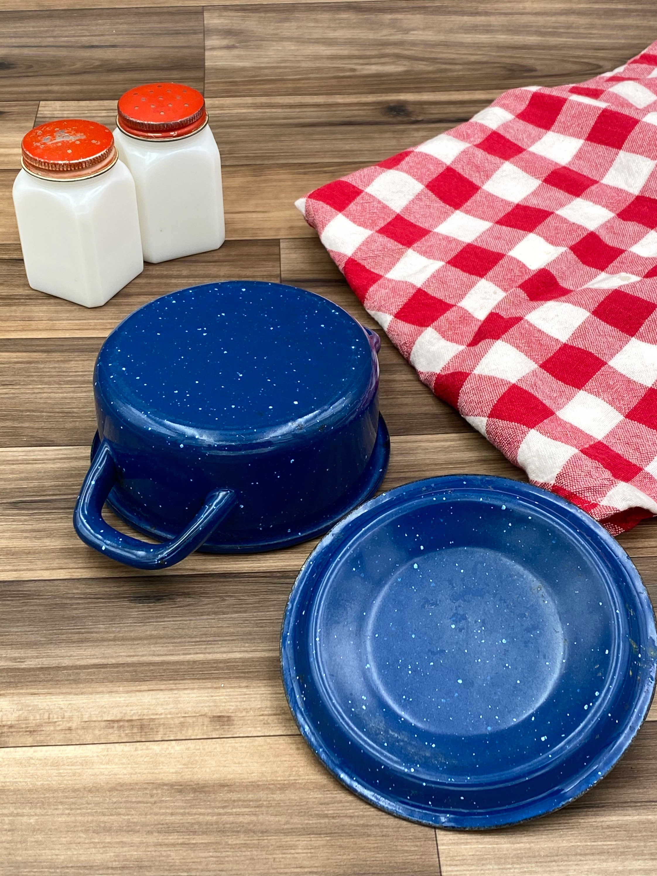 Vintage Graniteware Mini Pot, Enamel pot with handles, rustic farmhouse ...