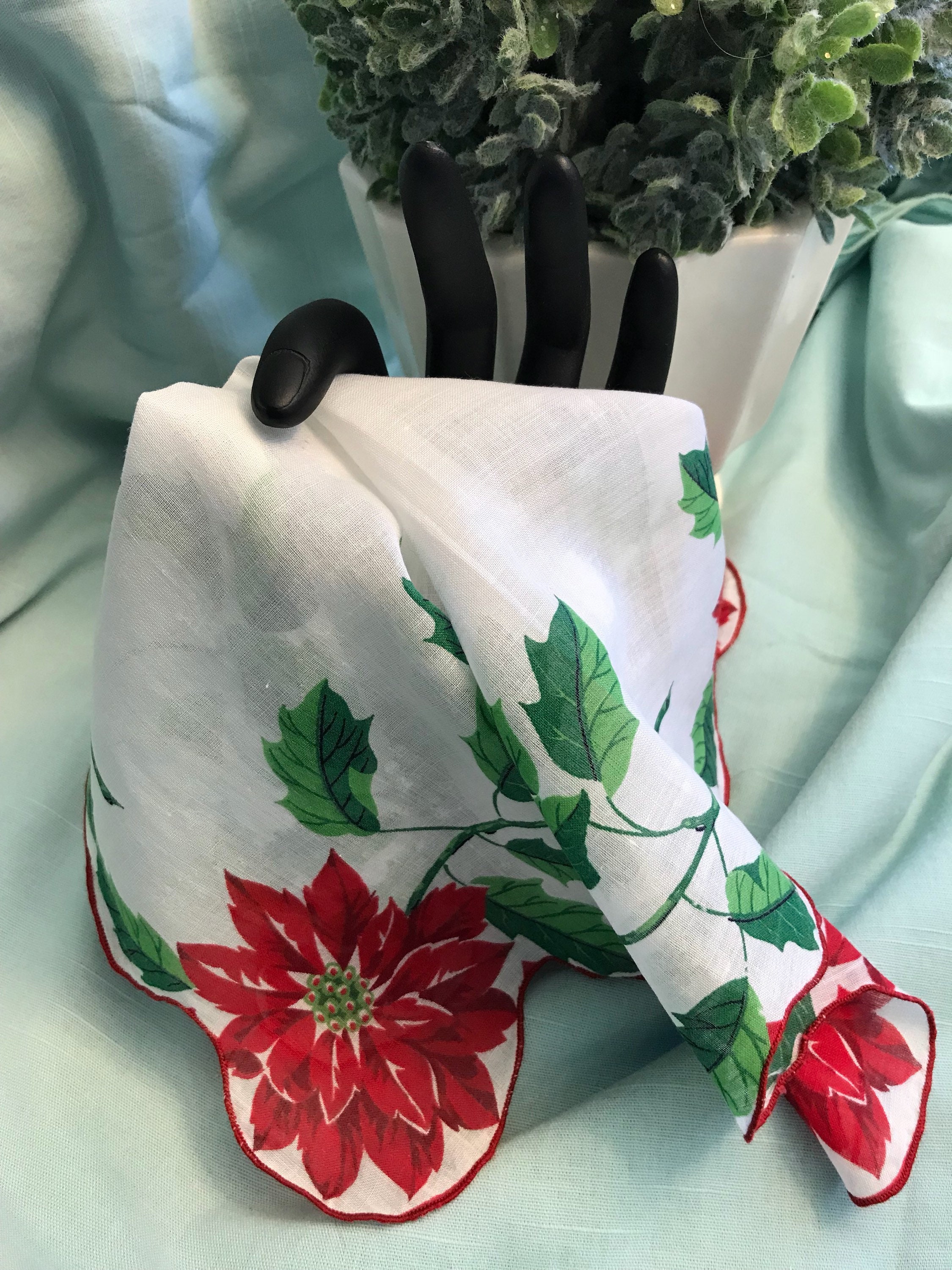 Vintage Christmas Handkerchief, Poinsettia Hankerchief, Printed cotton ...