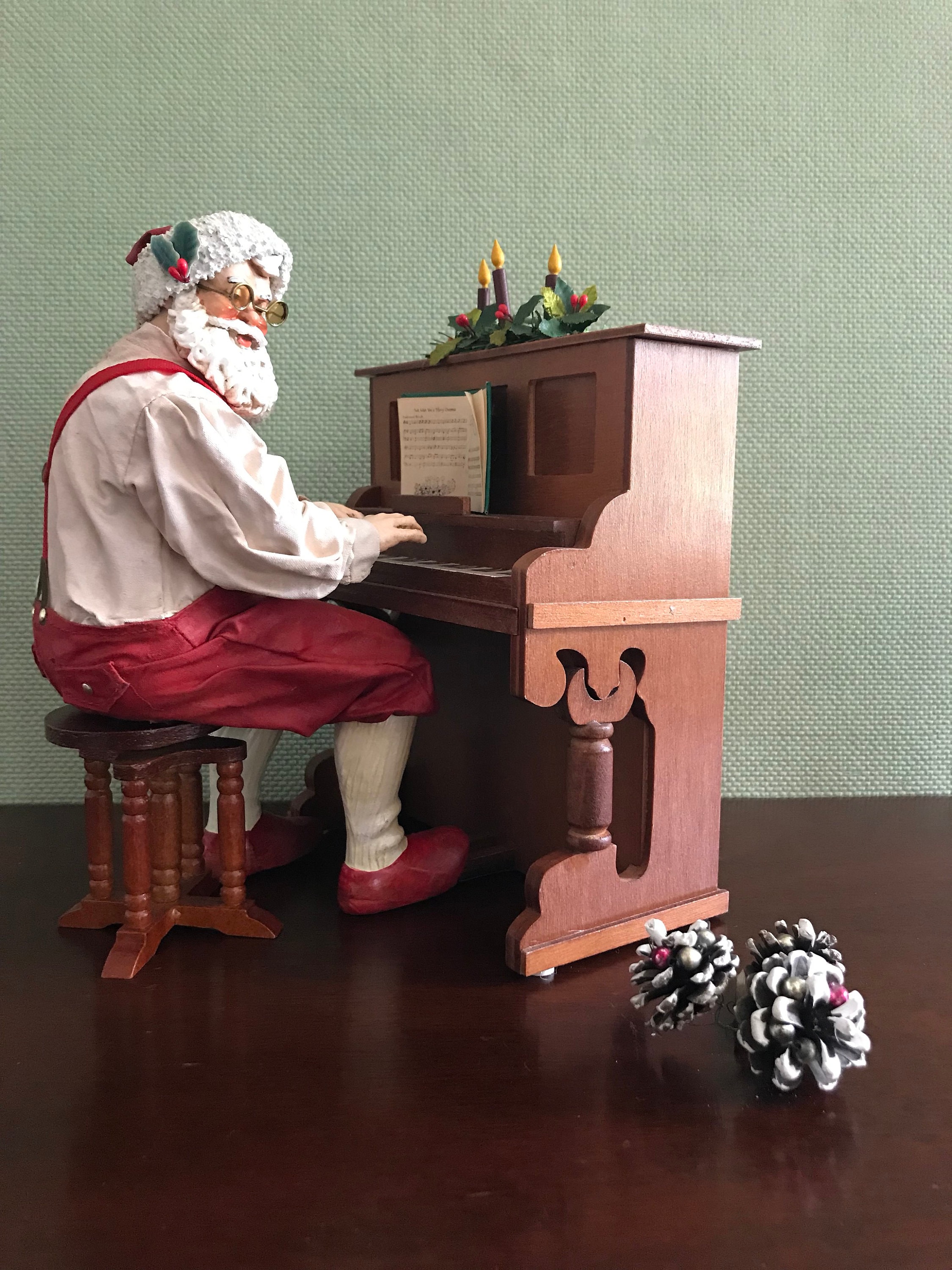 RESERVED FOR ASHLEY Clothtique Santa playing the piano music box ...