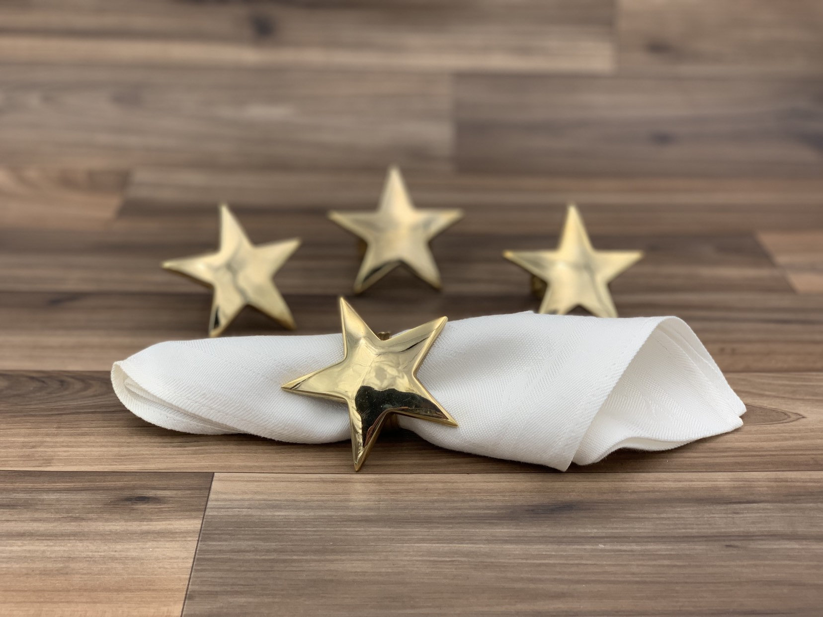 Vintage Solid Brass Star Napkin rings 4 piece set, dinner Napkin rings ...