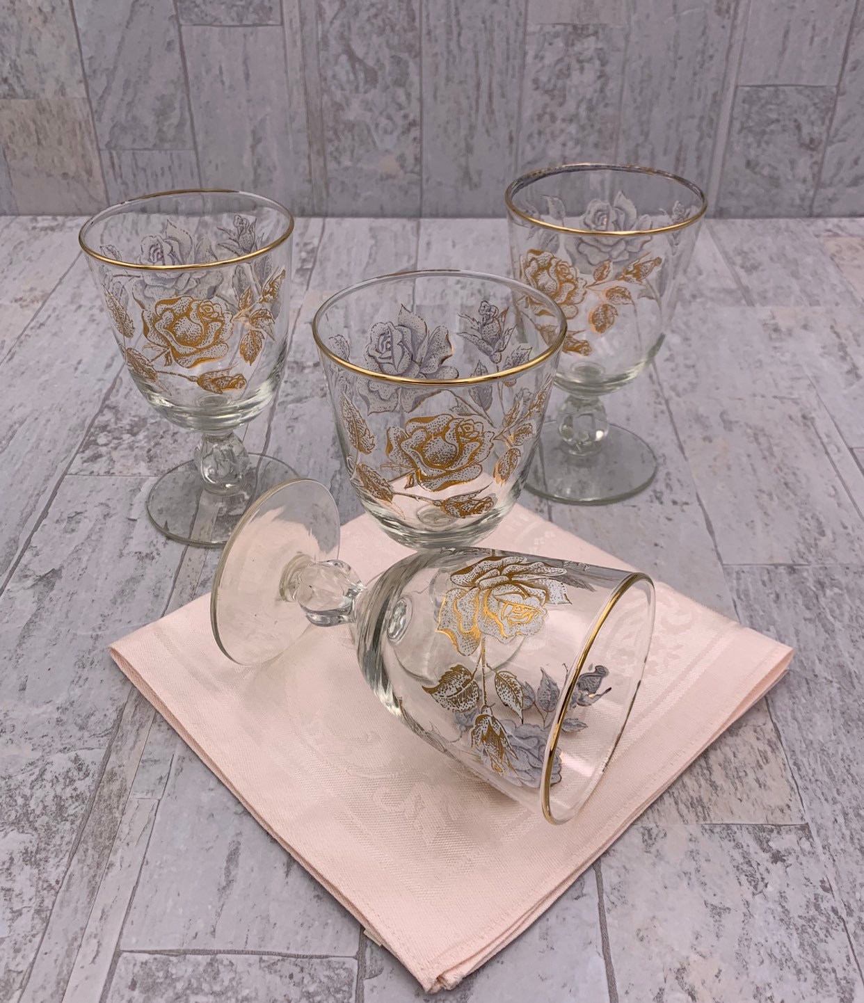 Vintage Libbey White Rose Bouquet glasses, vintage White and Gold ...