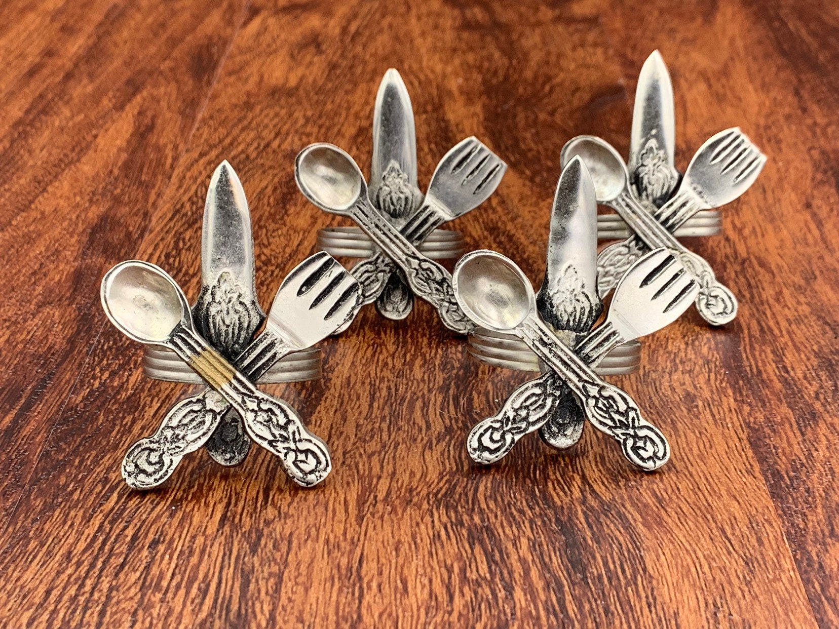 Vintage Napkin Rings 4 piece set cottage chic Flatware Figural Napkin ...