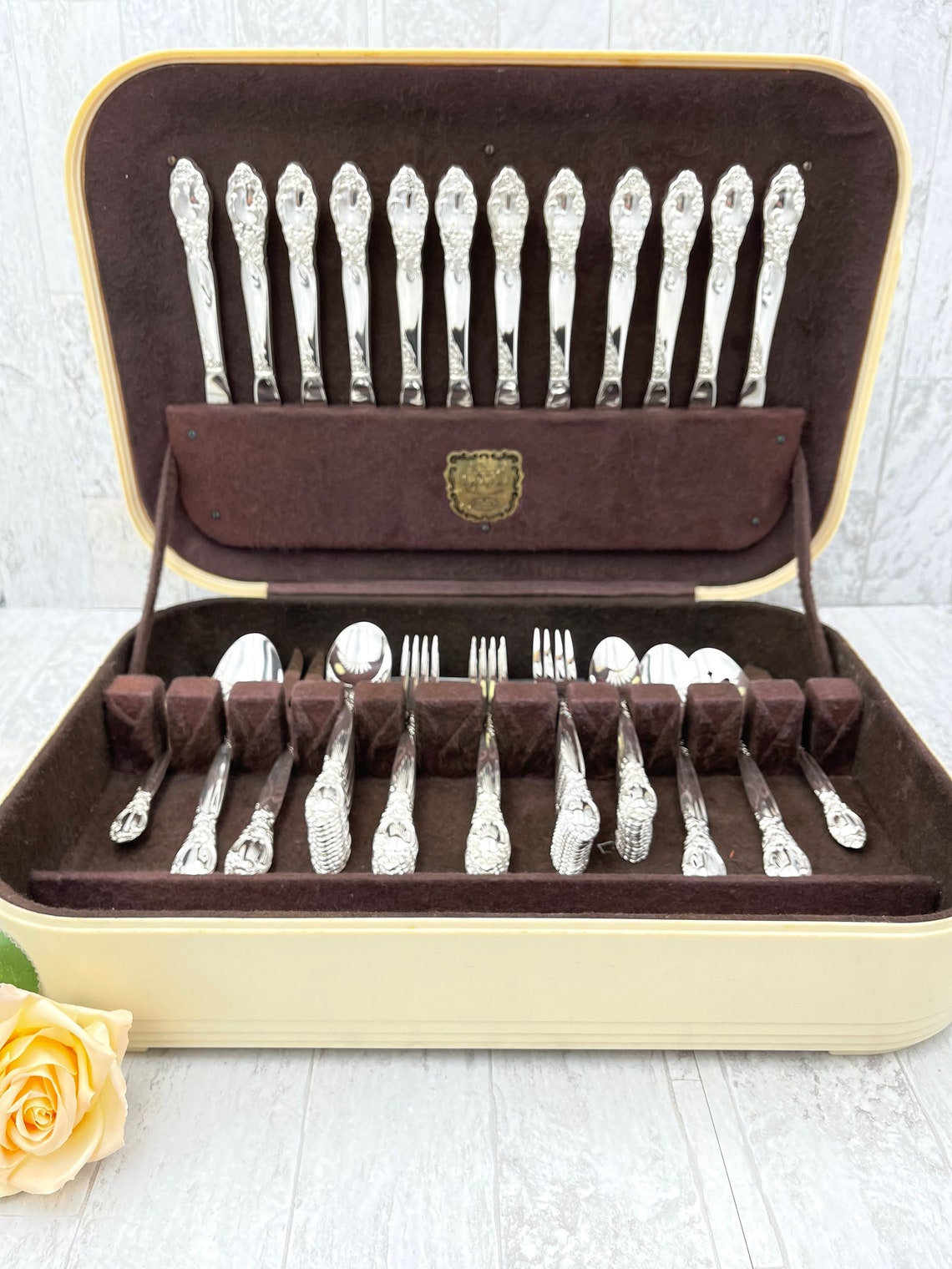 Vintage Oneida Silverware Set: Country Lane Service for 12, Bakelite ...
