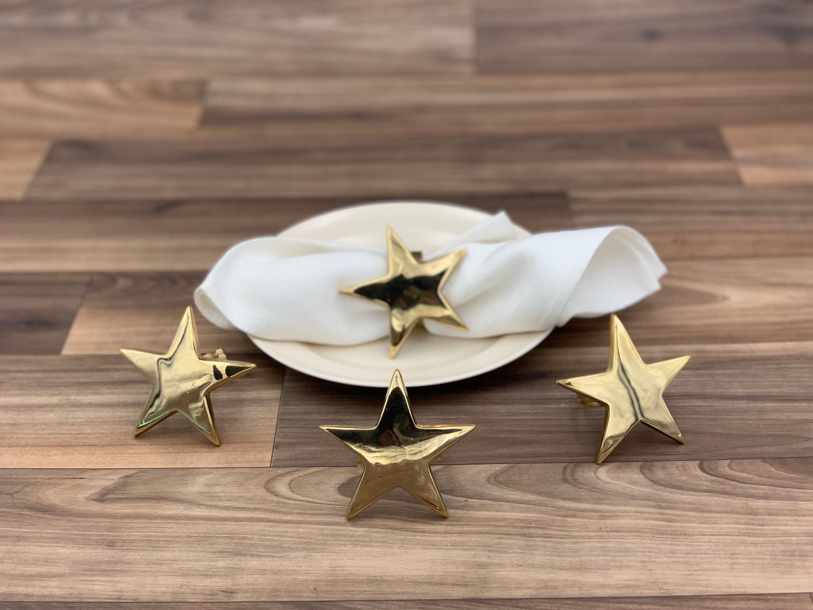 Vintage Solid Brass Star Napkin rings 4 piece set, dinner Napkin rings ...