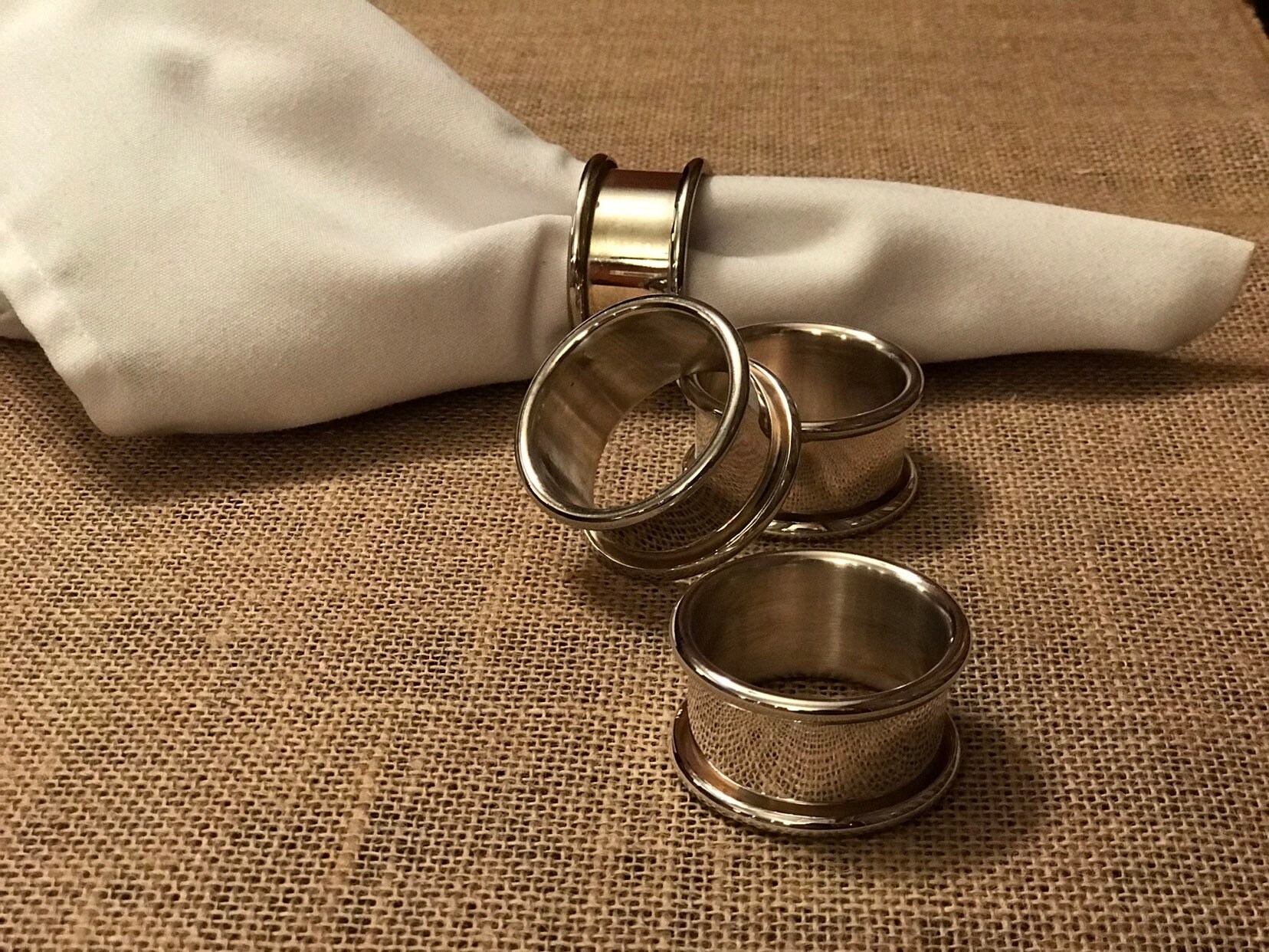 Vintage Silver plated Napkin Rings, Rolled rim Napkin rings, 4 piece ... Vintage Silver plated Napkin Rings, Rolled rim Napkin rings, 4 piece ...