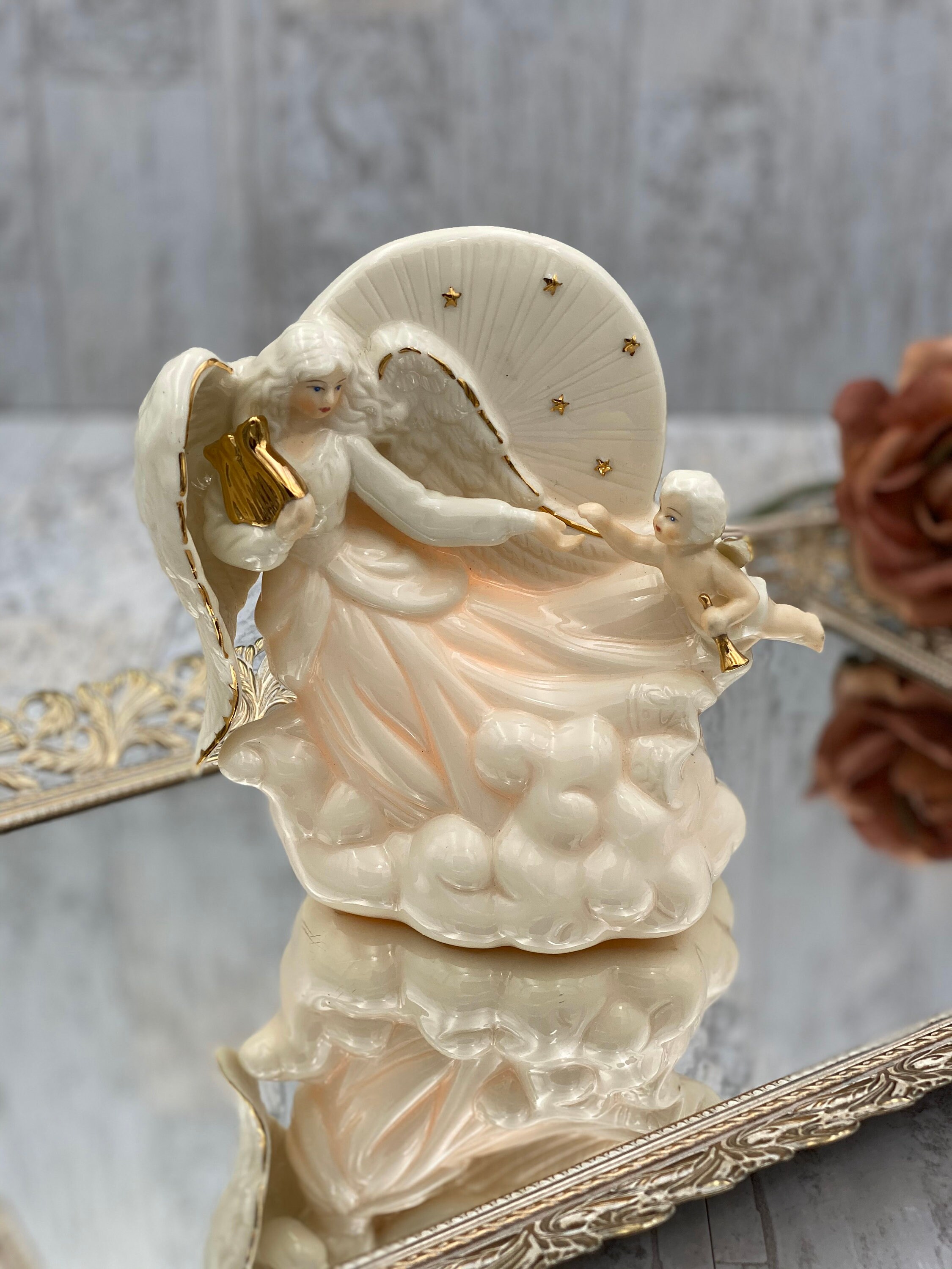 Vintage Angel Cherub Nightlight, Dresser lamp accent Light, Victorian ...