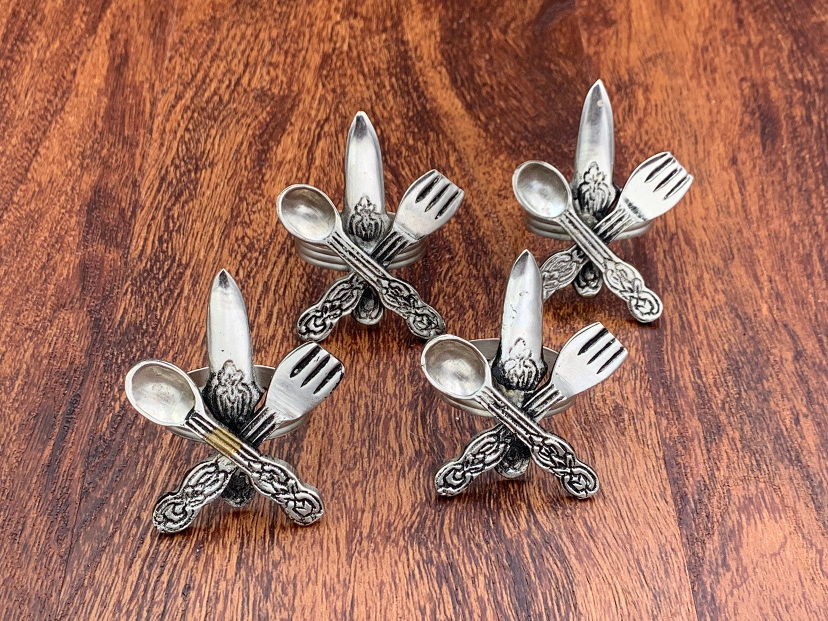 Vintage Napkin Rings 4 piece set cottage chic Flatware Figural Napkin ...
