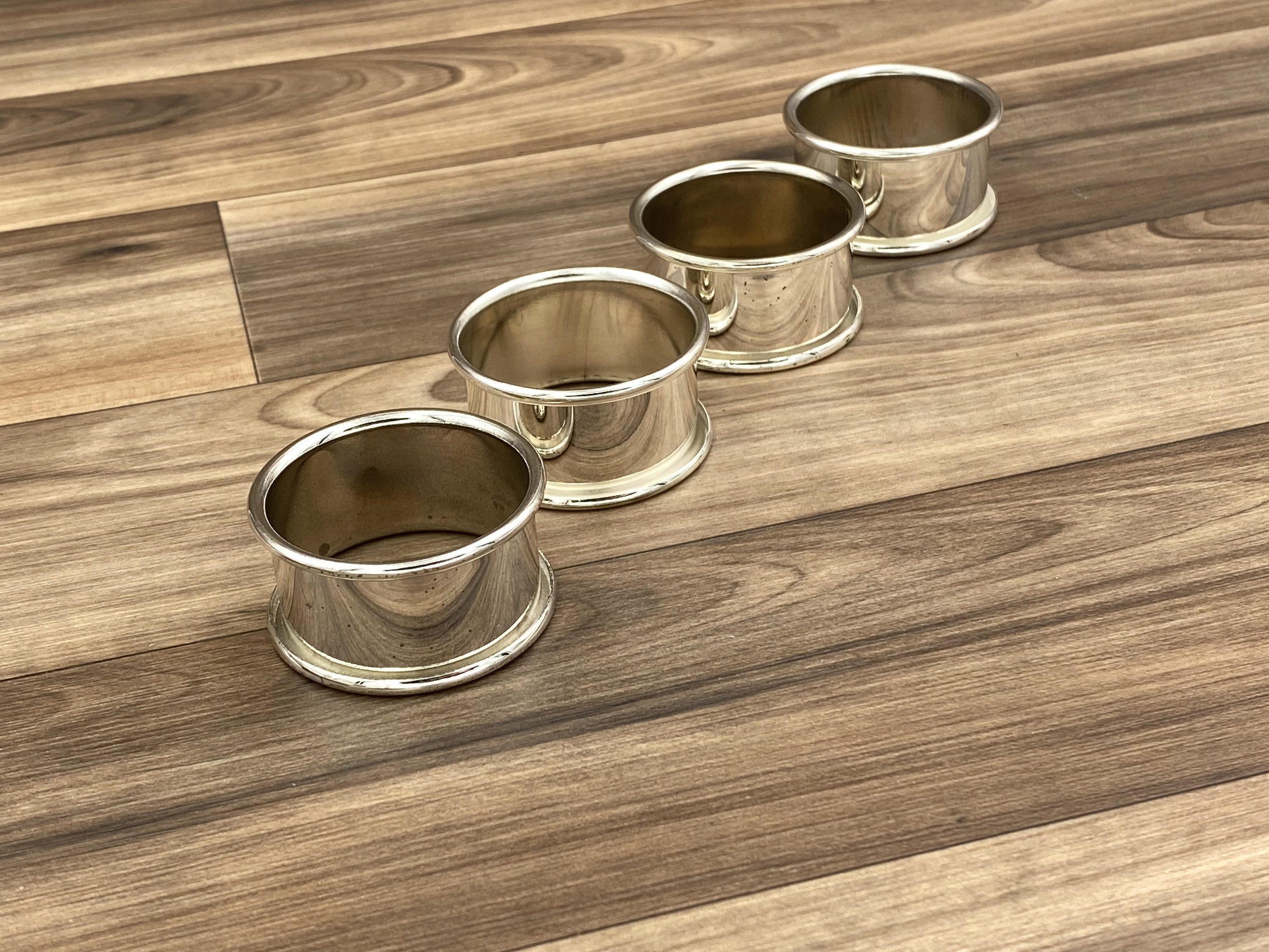 Vintage Silver plated Napkin Rings, Rolled rim Napkin rings, 4 piece ... Vintage Silver plated Napkin Rings, Rolled rim Napkin rings, 4 piece ...