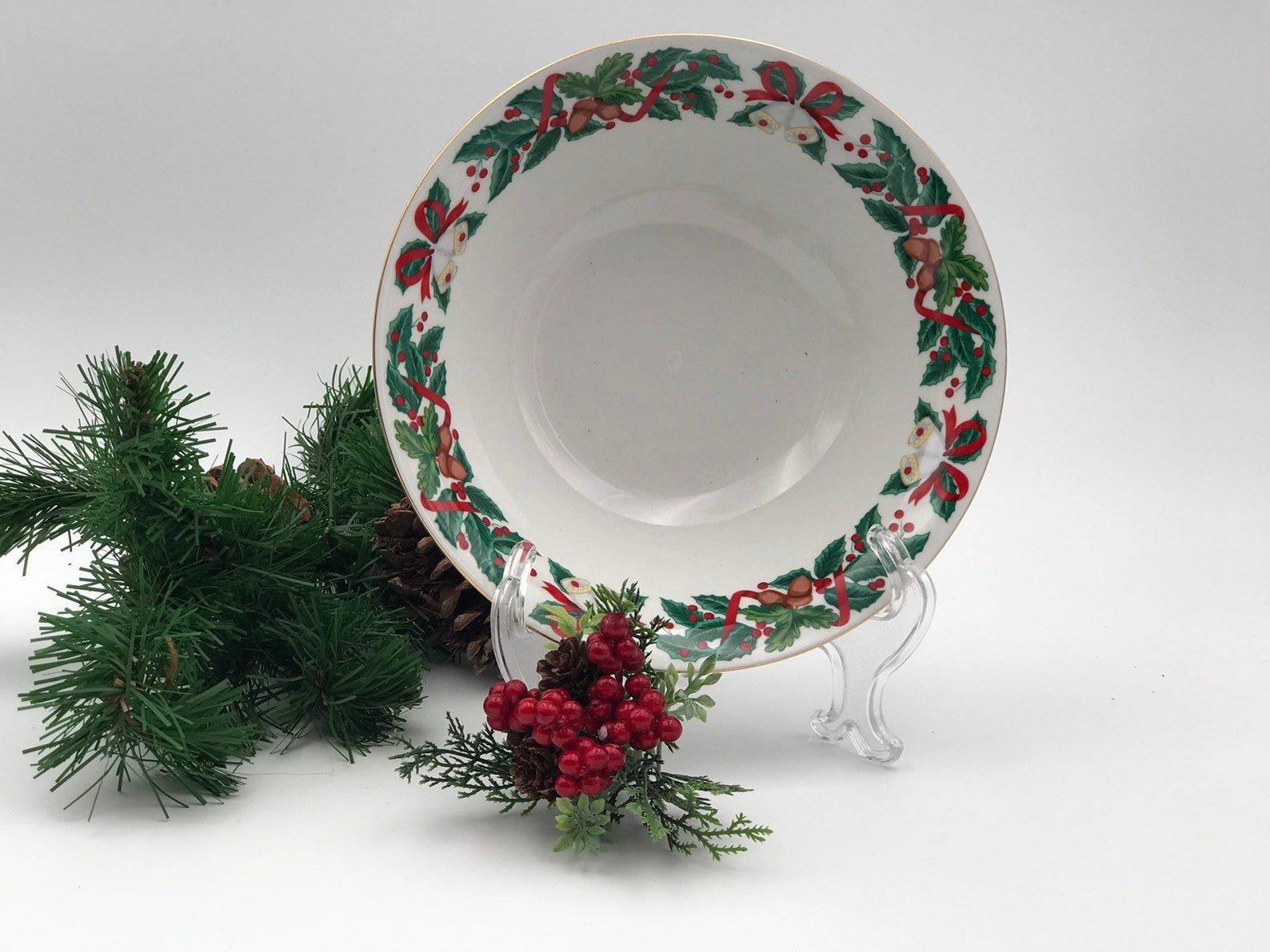Vintage Royal Majestic Christmas Bowl, Holiday Cheer Pattern, Gold Trim ...