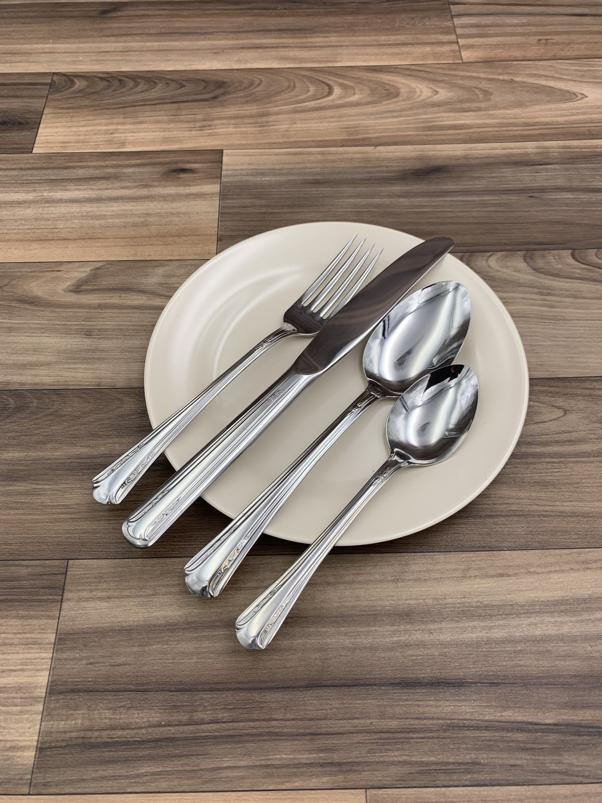 Vintage Stainless Flatware set, Service for 6 Sincerity Silverware set ...