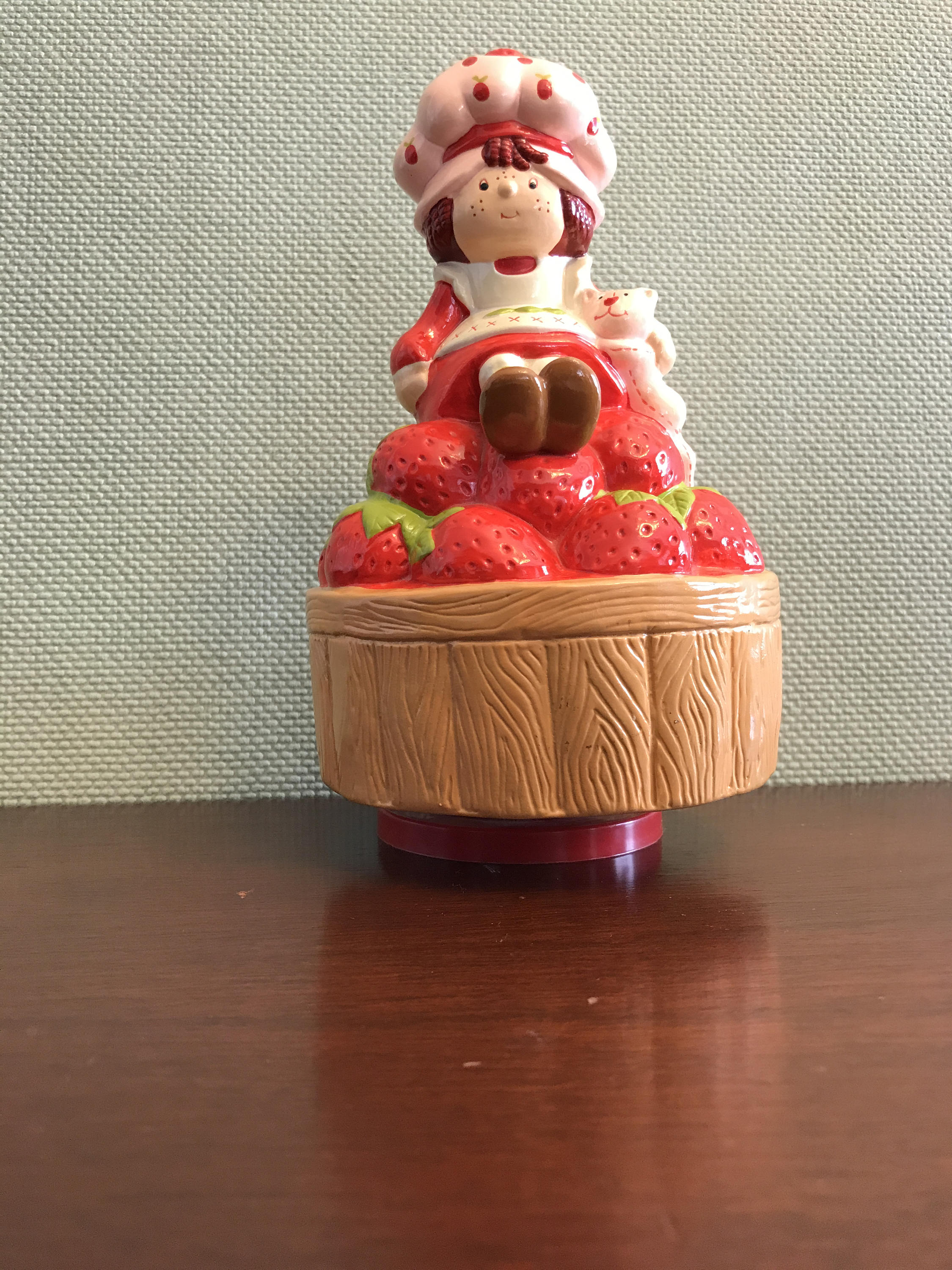 Strawberry Shortcake Music Box, Strawberry Shortcake Song, Vintage ...