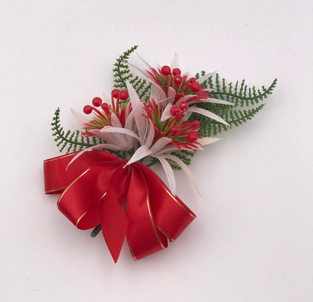 Vintage Christmas Corsage Mid Century Plastic Poinsettia pin Holiday ...