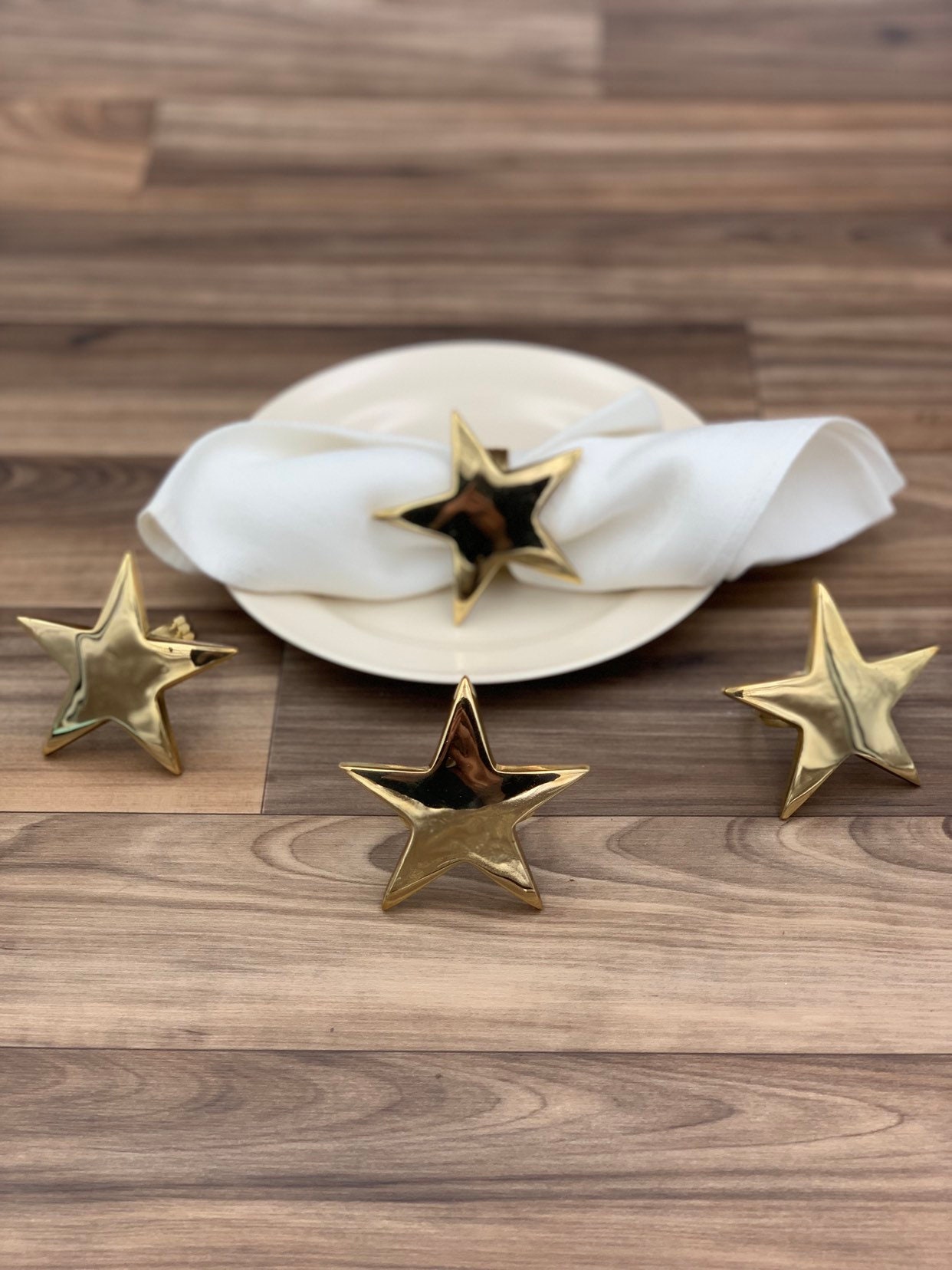 Vintage Solid Brass Star Napkin rings 4 piece set, dinner Napkin rings ...