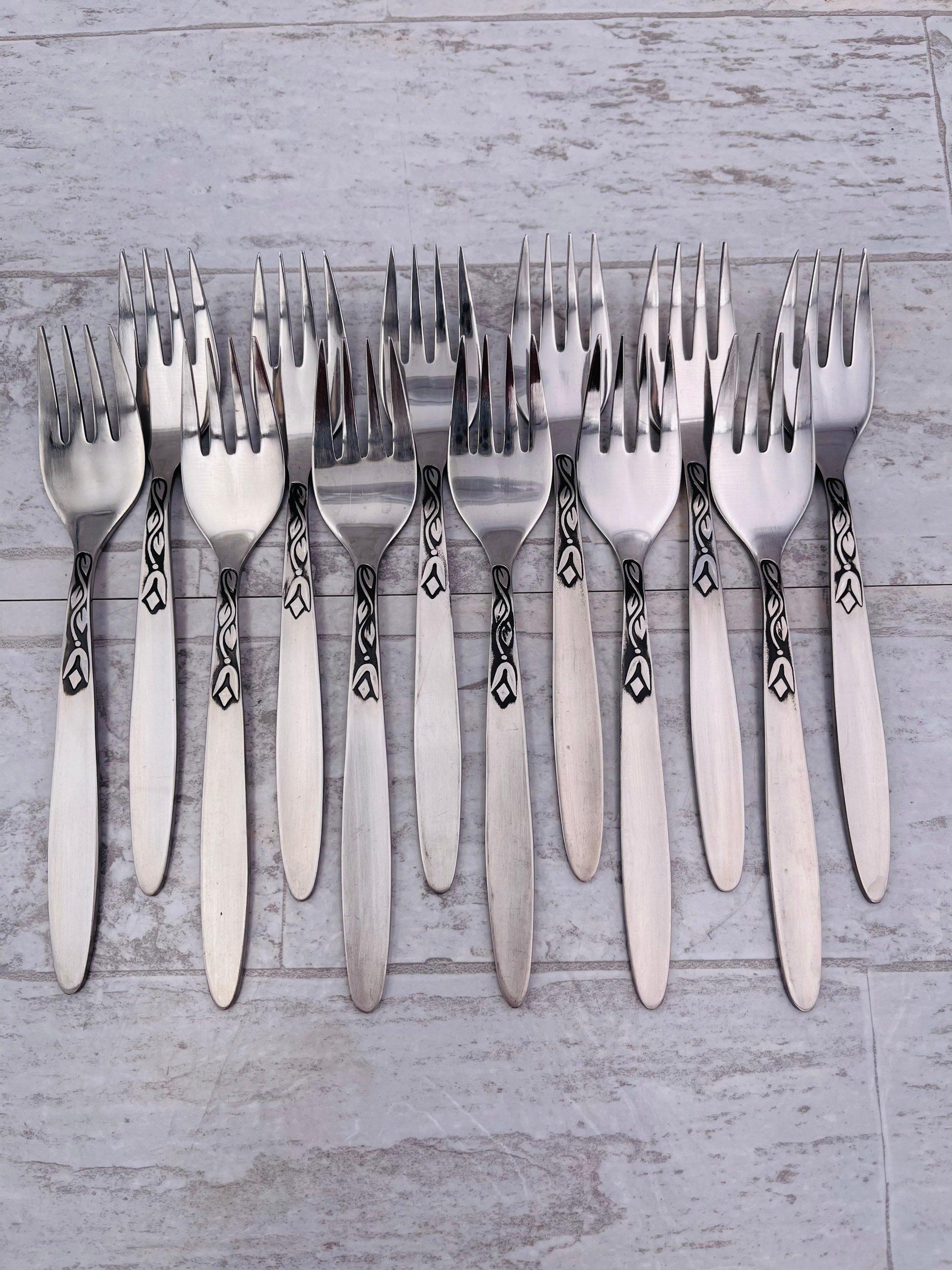 Danish Modern flatware, Tulip Time by Amefa, Tulip pattern Silverware ...