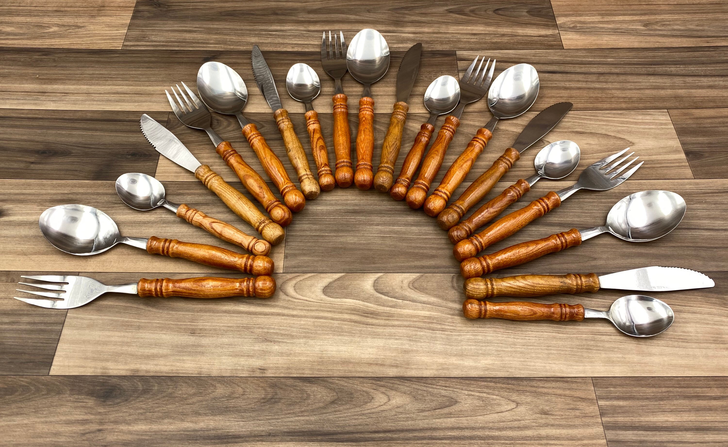 Vintage Wood Handled Flatware set, service for 5, Colonial Style ...