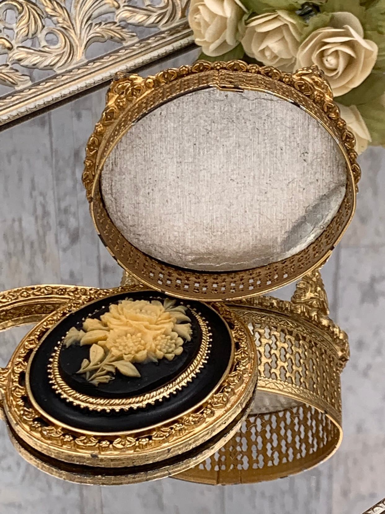 Florenza Gold Trinket box, Floral Purse shaped Mirror Lid, Gold Ring ...