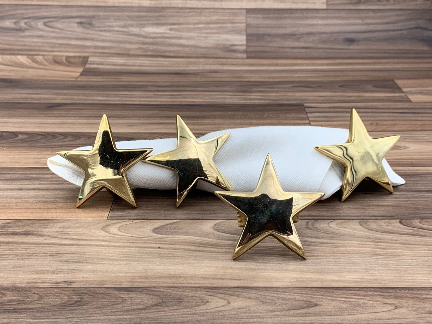 Vintage Solid Brass Star Napkin rings 4 piece set, dinner Napkin rings ...