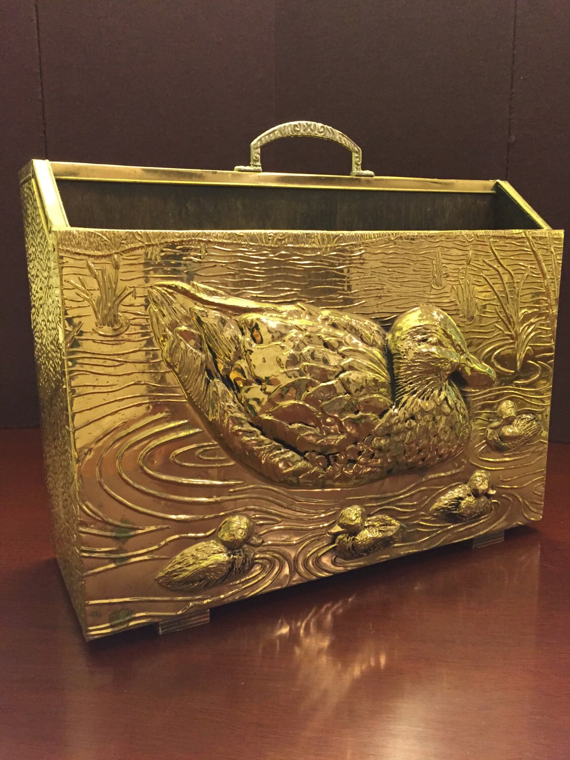 Magazine Rack Ducks in embossed Metal, double slot magazine rack, Retro ...