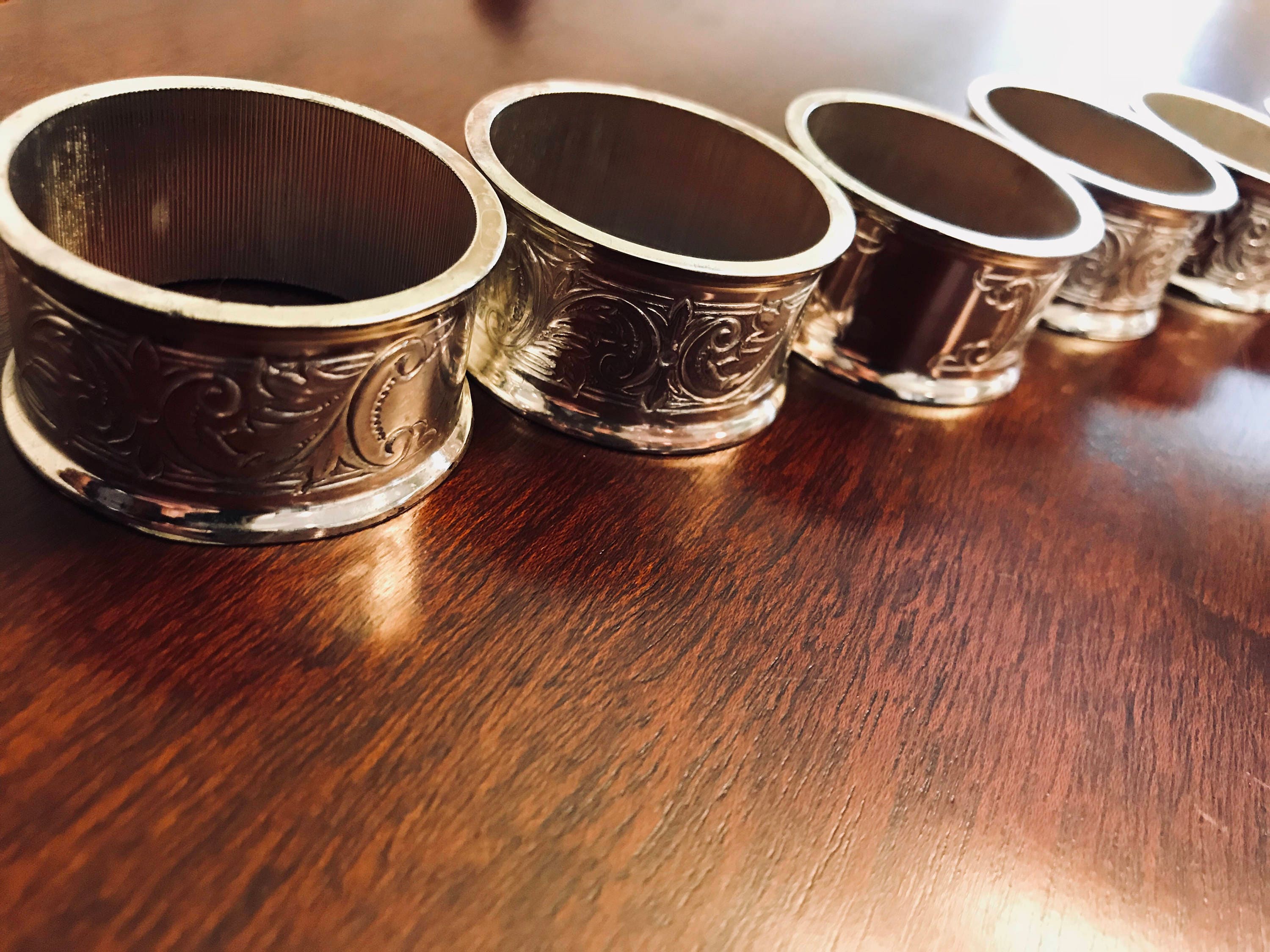 Vintage Italian Napkin Rings, 6 piece set, Extra Plate Zinc Napkin ...