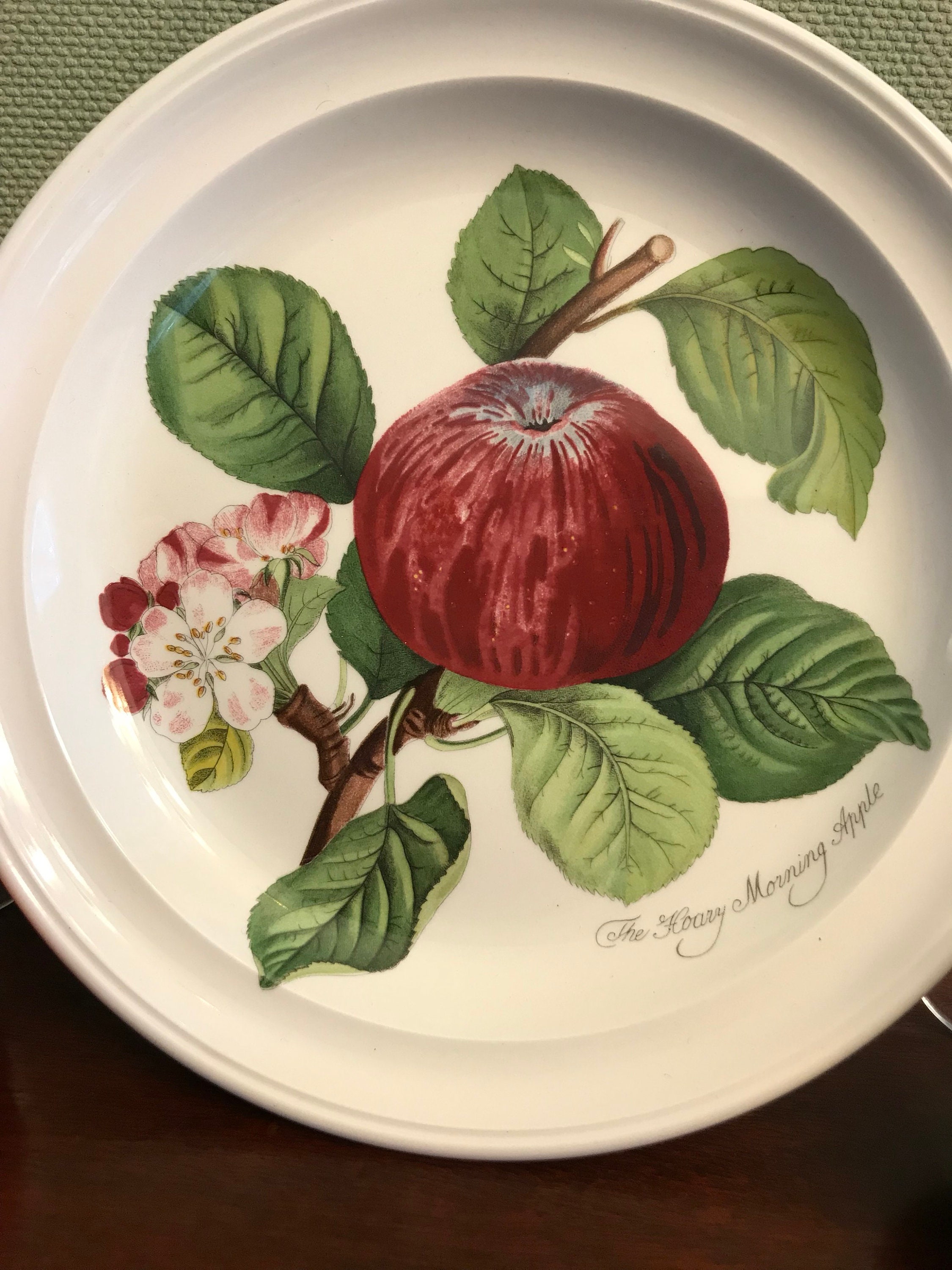Pomona by PORTMEIRION Collectors plate, The Hoary Morning Apple, 1982 ...