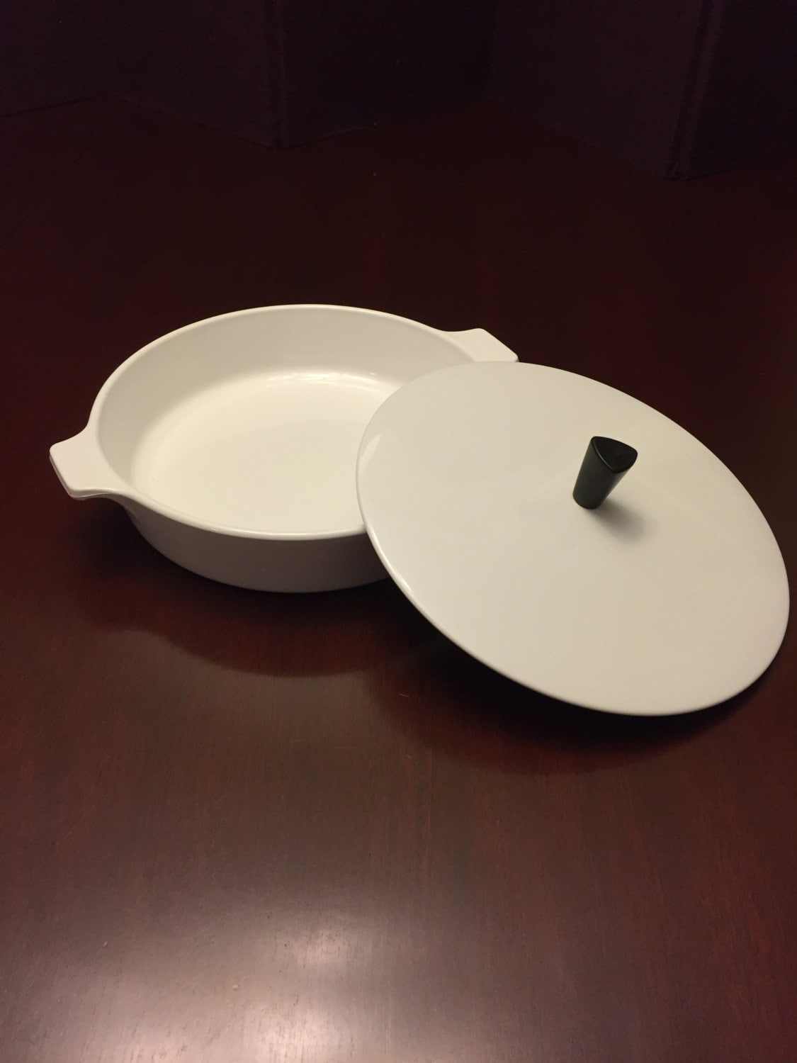 Vintage Casserole dish by Corning, Corning Ware Centura white Skillet, Minimalist Cookware ...