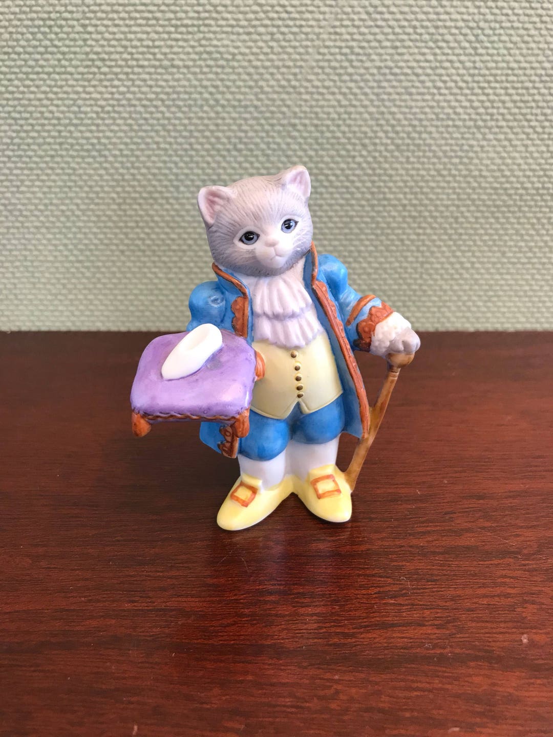 Vintage Porcelain Albert Cat Figurine: Kitty Cucumber Cinderella Prince ...