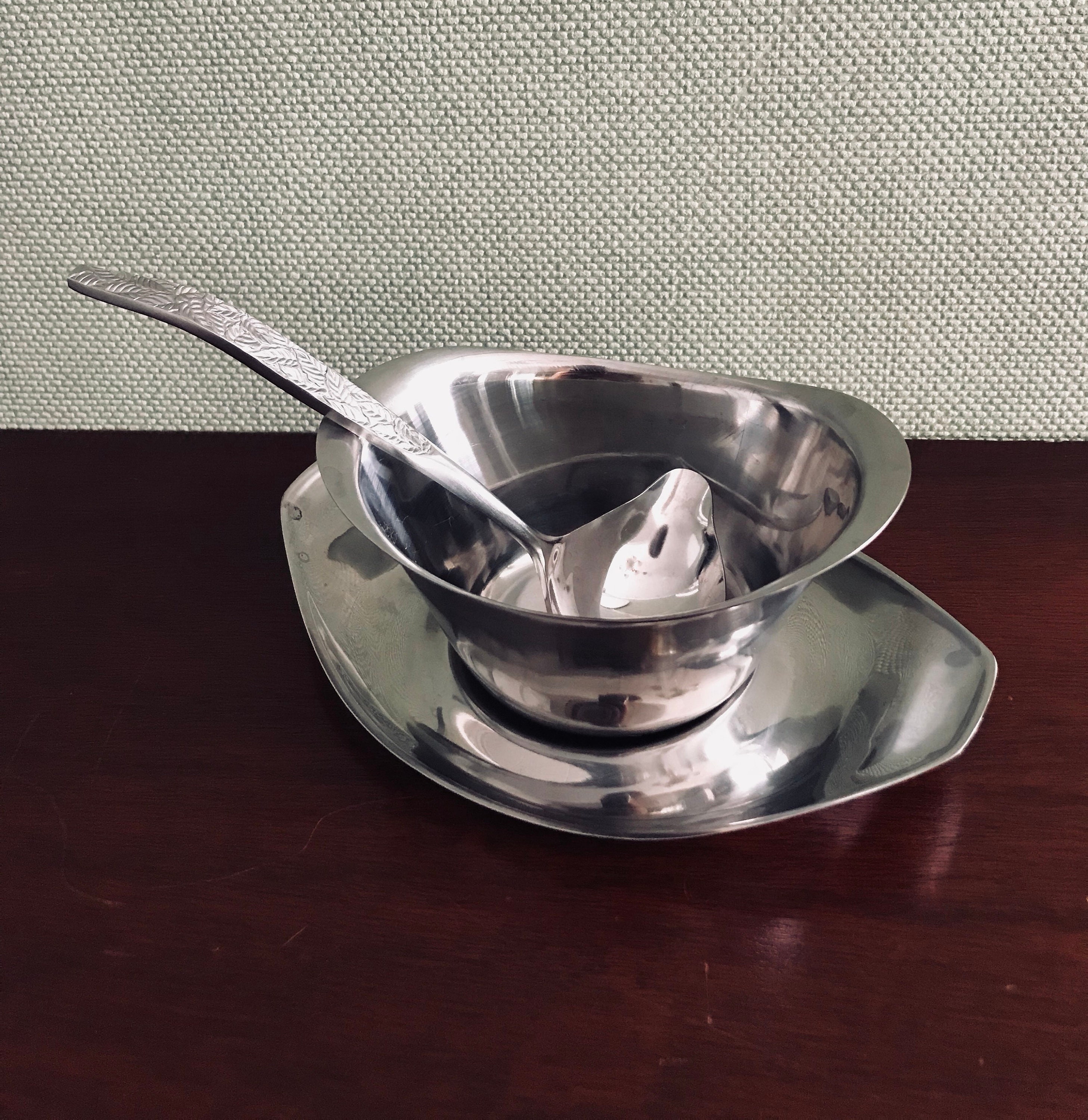 Mid Century Stainles Steel Serving bowl, Hollowware Sauce bowl with ...