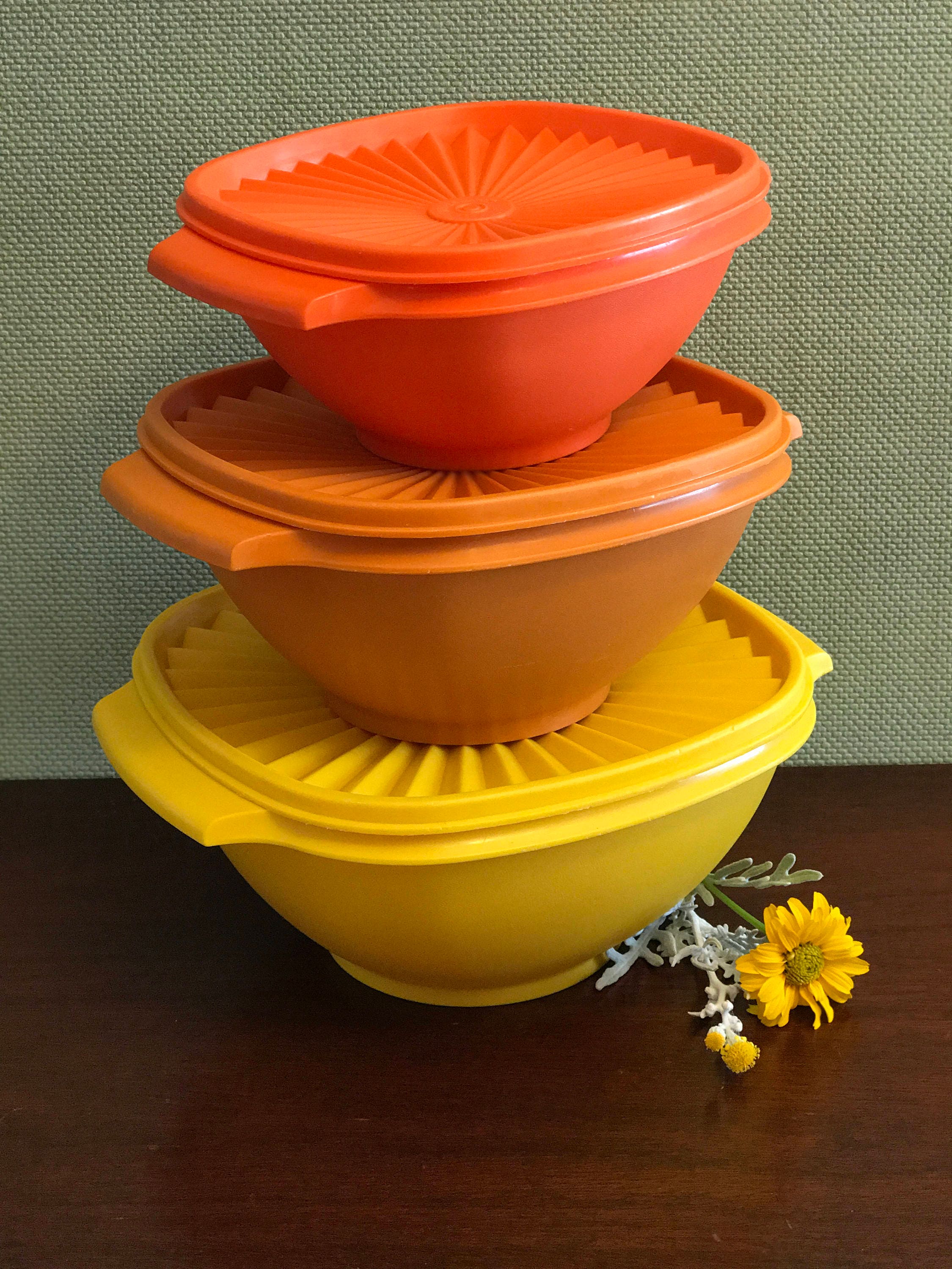 Vintage Tupperware Harvest Servalier Containers, Orange and Yellow ... Vintage Tupperware Harvest Servalier Containers, Orange and Yellow ...