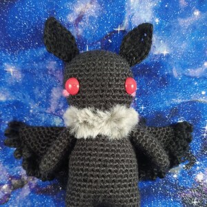 Mothman Crochet Pattern PATTERN ONLY Amigurumi Mothman - Etsy