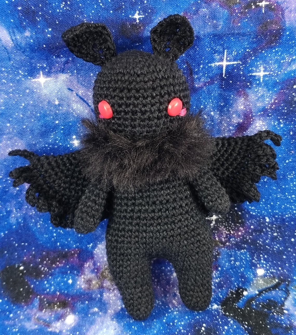 Mothman Crochet Pattern PATTERN ONLY Amigurumi Mothman - Etsy