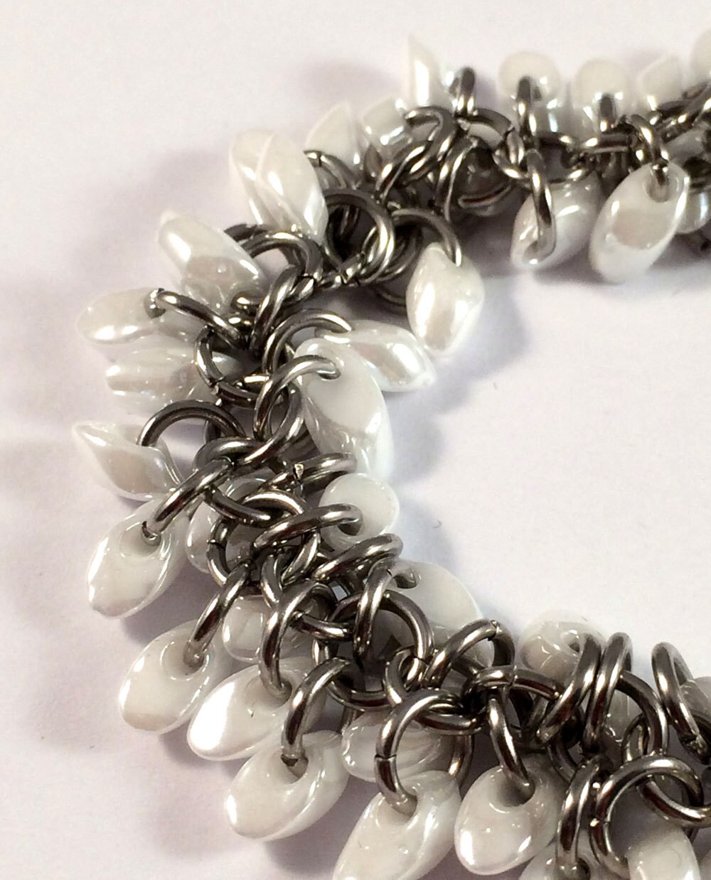 White Beaded Chainmaille Bracelet Unique Bracelet for - Etsy UK