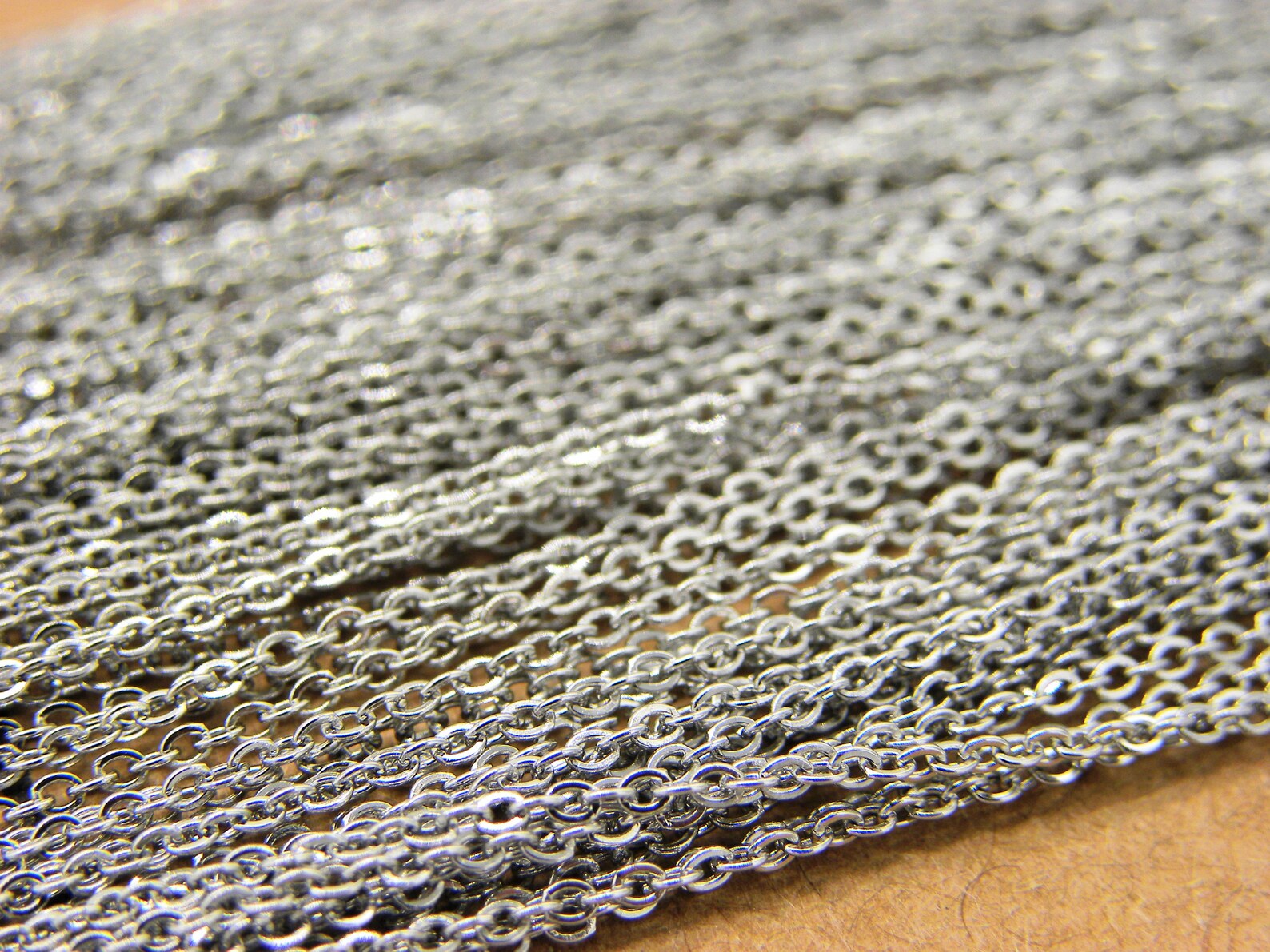 1.5 Mm X 1 Mm Fine Stainless Steel Trace Chain - Soldered Links ...