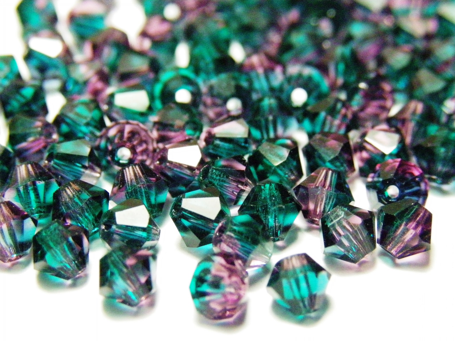 4 Mm Czech Superior Crystals MC Bicone Beads - Thistle Dual Colour - 24 ...