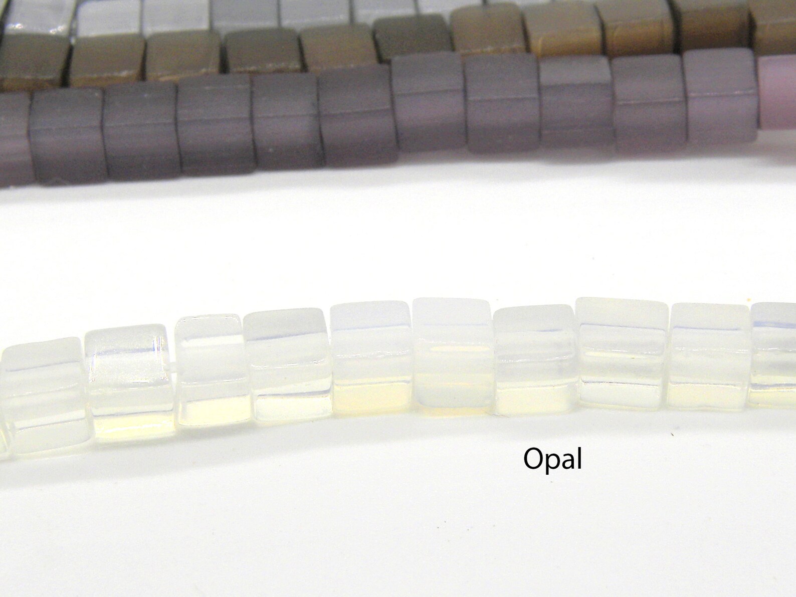 4 Mm Cat Eye Glass Cube Beads - Choice of Colours (1 Strand of 90 ...