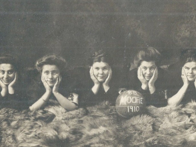 1910 Woman's Basketball Team Real Photo Postcard RPPC the NORTHFIELDS ...