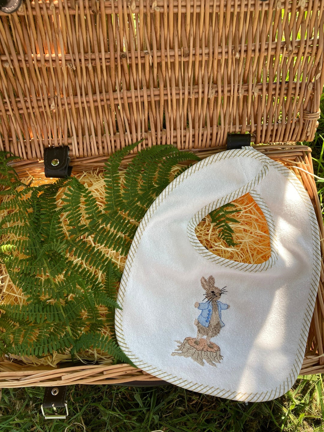 Peter Rabbit Bib 0/6 Months - Etsy