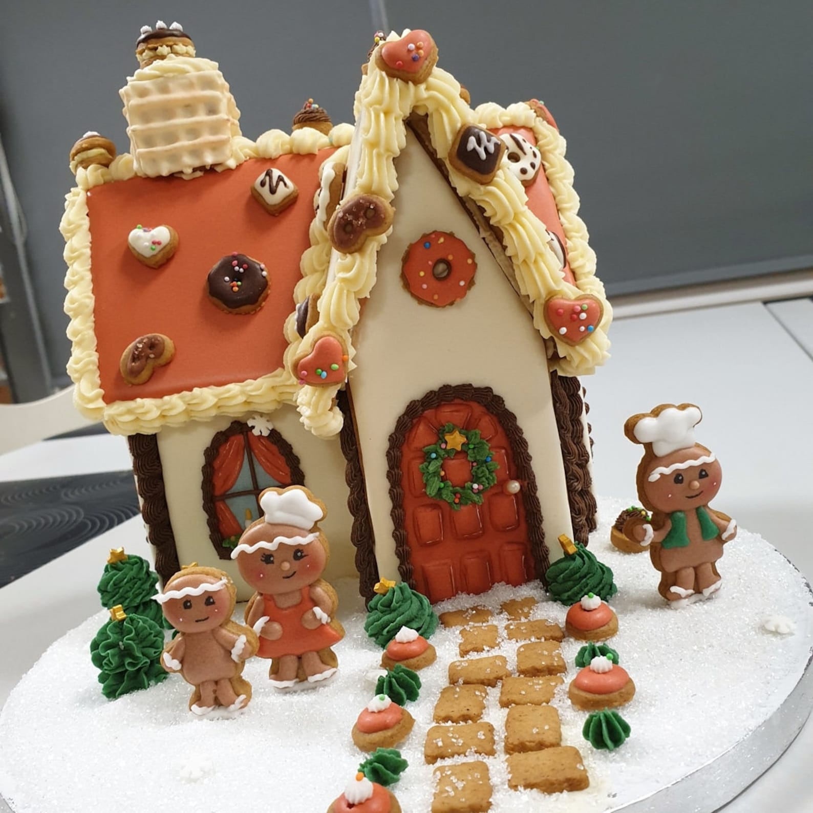 Gingerbread House Cookie Cutter Set home Sweet Home Gingerbread House ...