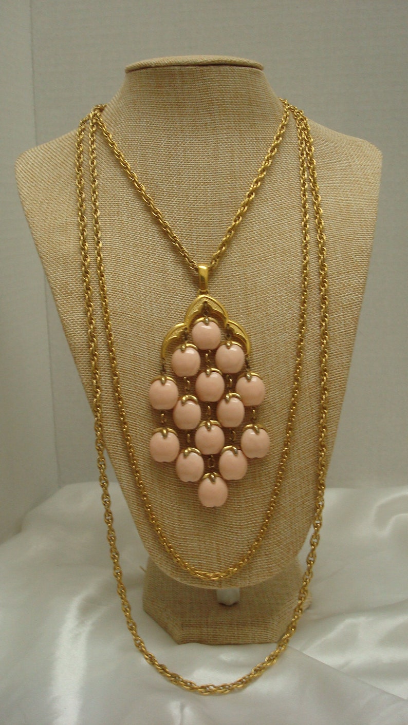 Trifari Waterfall Pink Lucite Pendant Necklace Gold Triple - Etsy