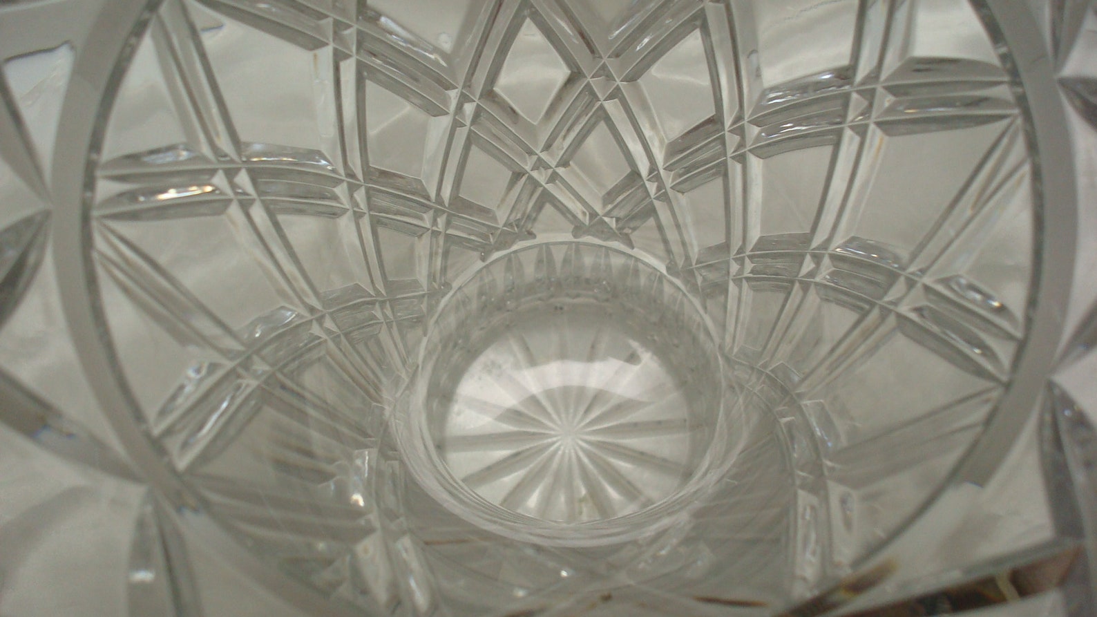 Ofnah Hand-cut Lead Crystal Tall Cut Glass Vase - Etsy