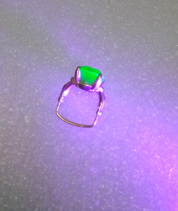 Vendome RARE Uranium Glass Emerald Cut Adjustable Squ… - Gem