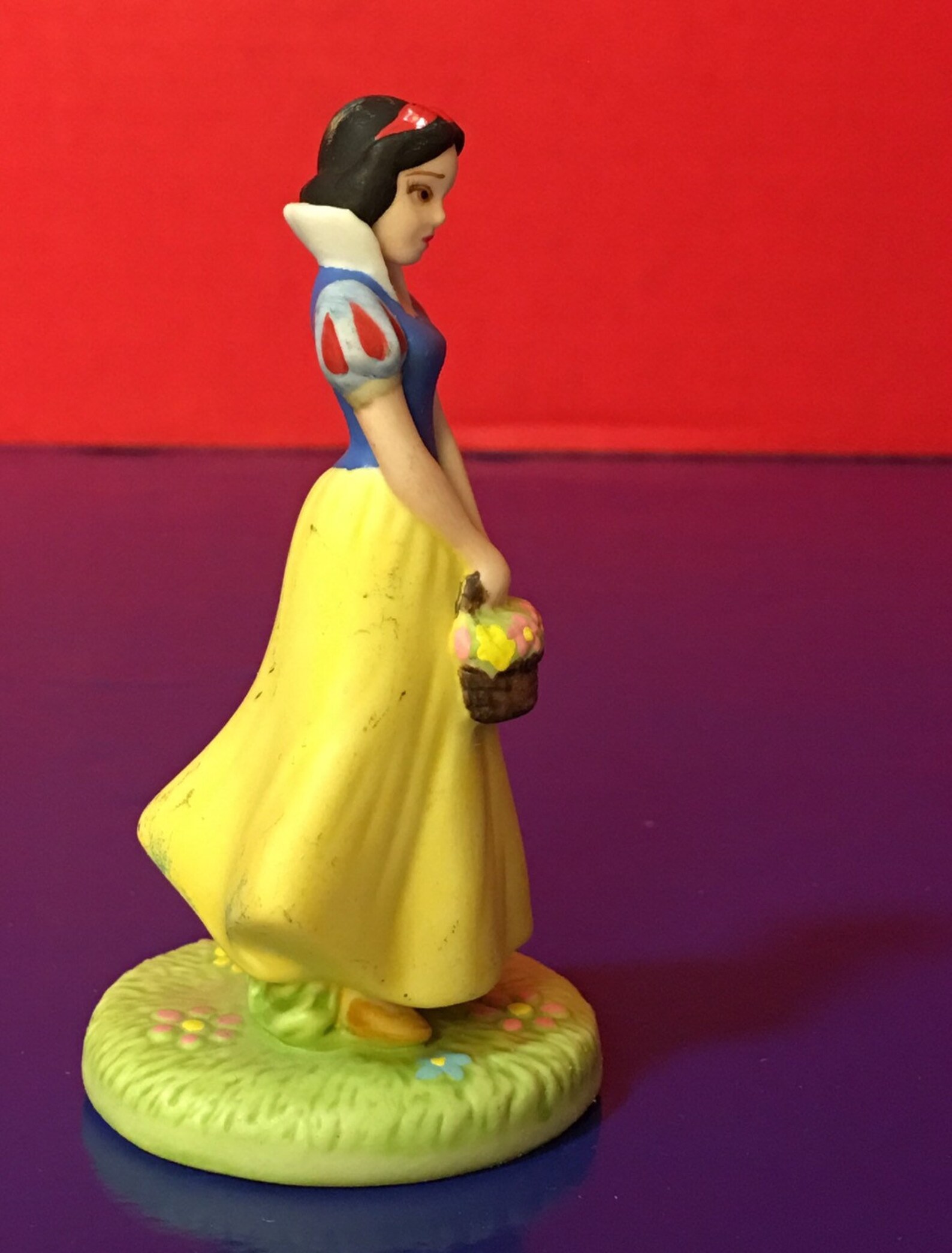 Vintage Disney Character snow White Mini Porcelain Figurine - Etsy