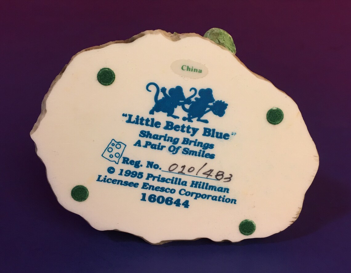 Vintage Female Mouse With Hummingbird little Betty Blue Cast - Etsy