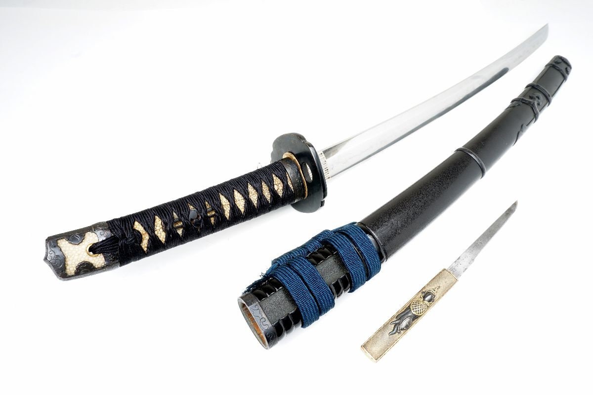 Awesome "hitatsura" Full Temper Patterns: Japanese Samurai Wakizashi ...