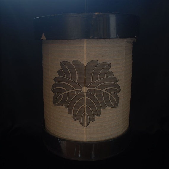 Chochin: Japanese Lantern of Edo Samurai Era W/ Ivy Family | Etsy