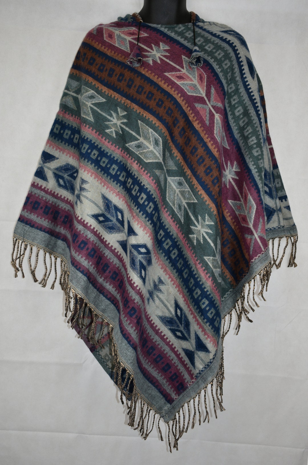 Fair Trade V-shape Hooded Wild West Cowboy Festival Poncho Soft Snug ...